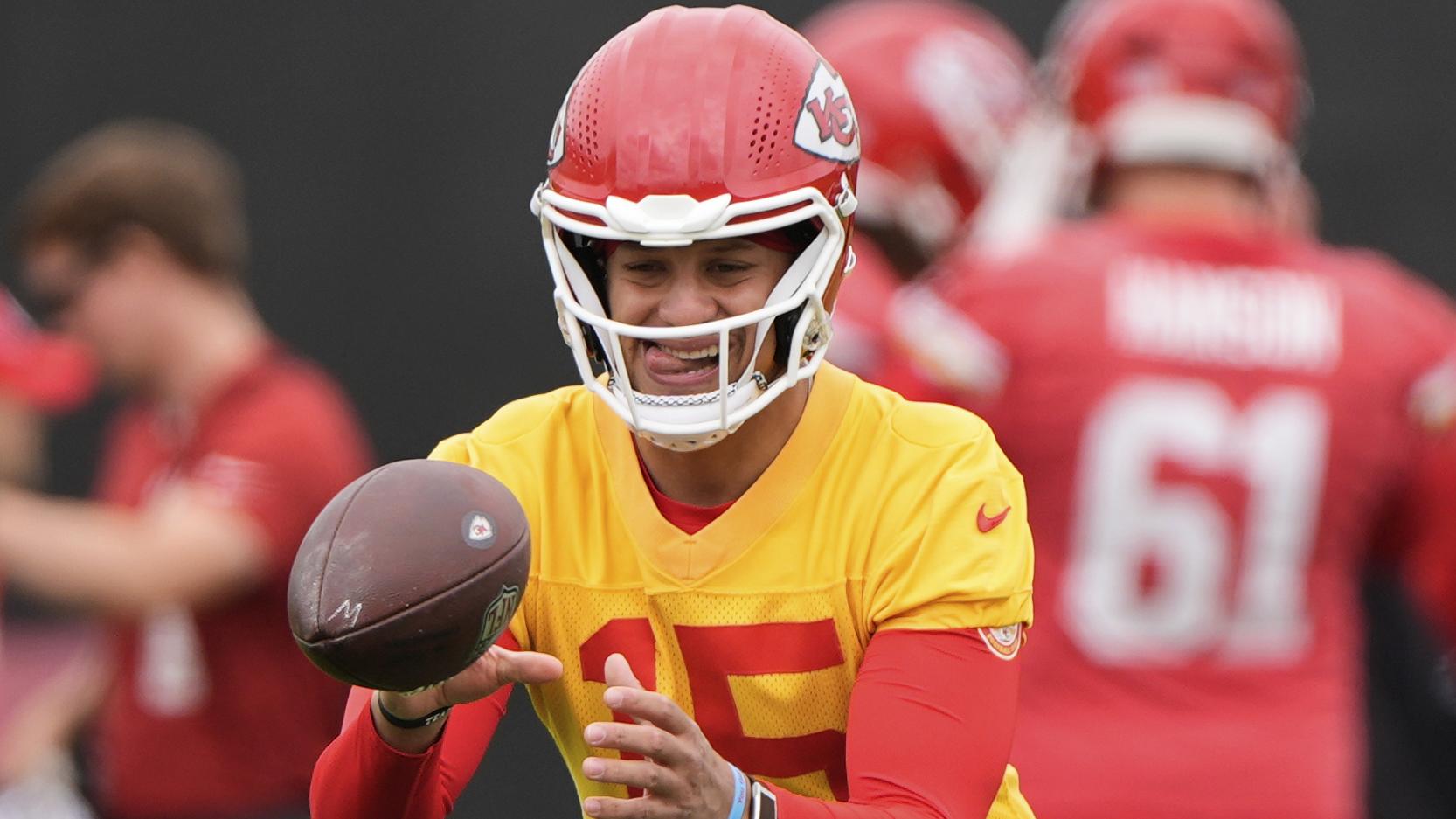 Chiefs' Patrick Mahomes Explains Difference in Storage of Super Bowl ...
