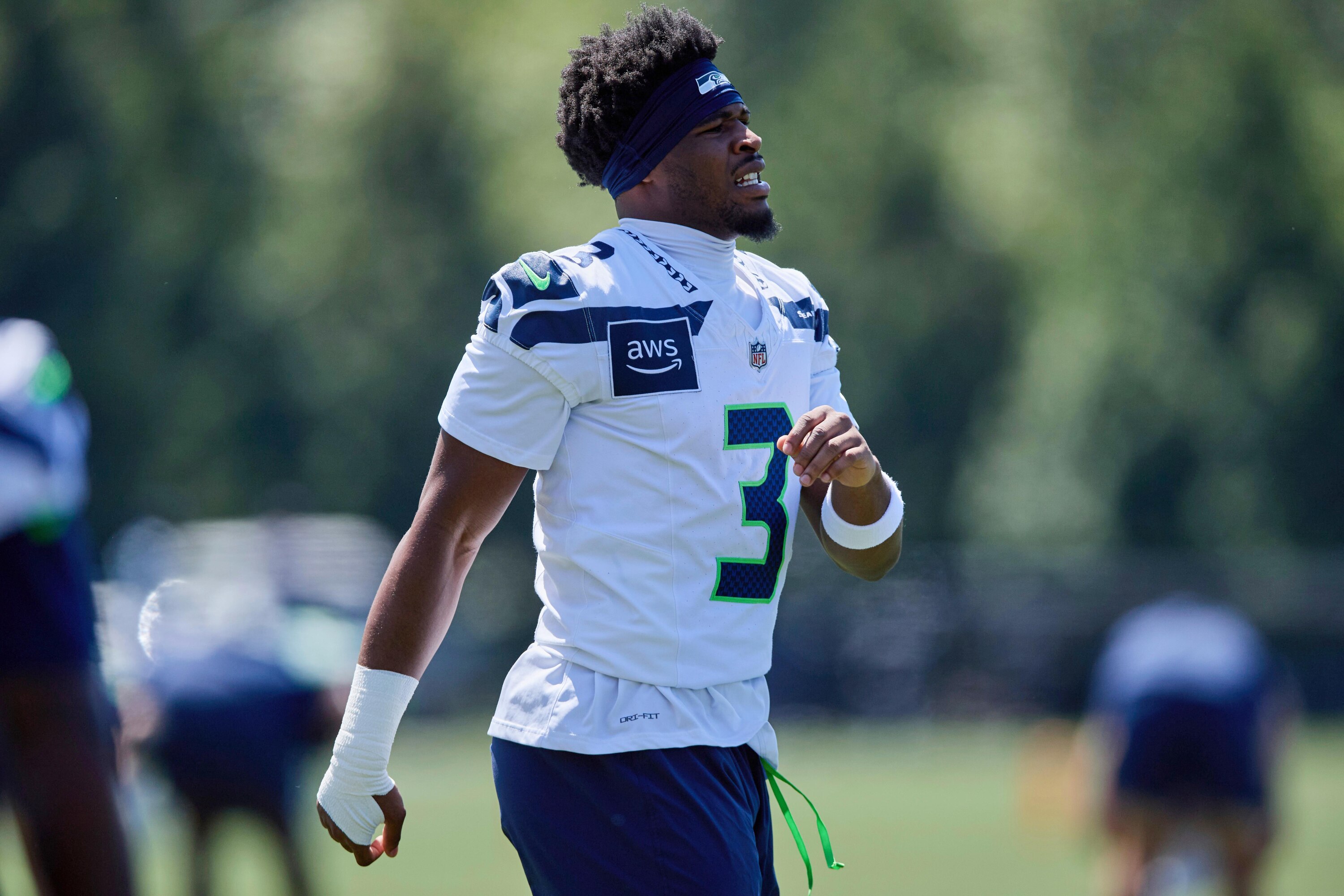 Nick Emmanwori Agrees to Fully Guaranteed Seahawks Rookie Contract as ...