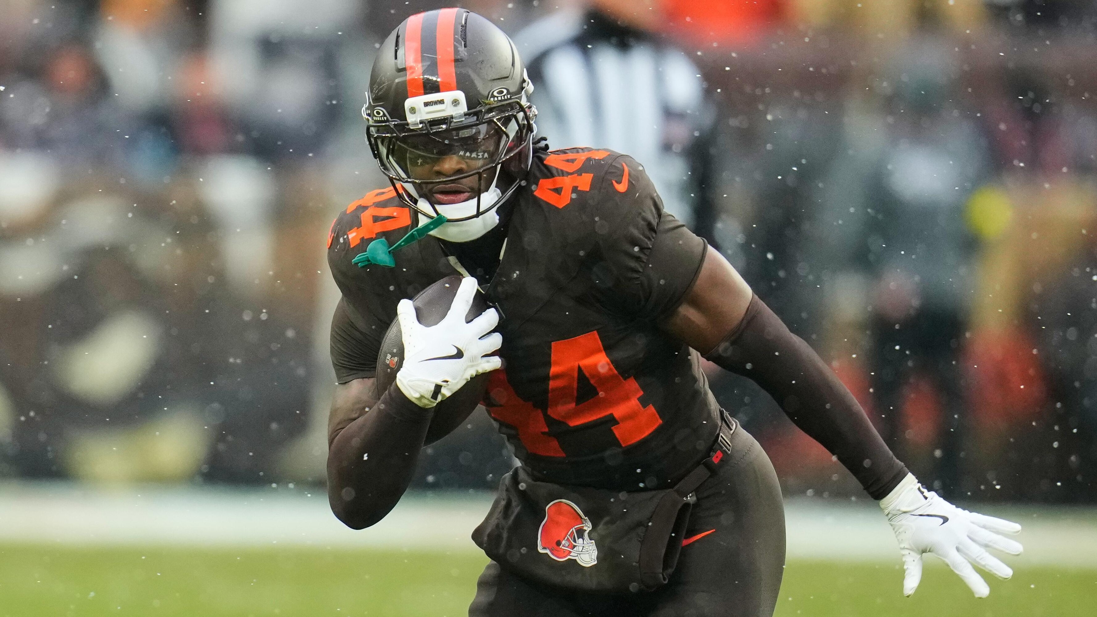Harold Fannin Jr. and the Best Week 15 Fantasy Football Waiver-Wire Pickups