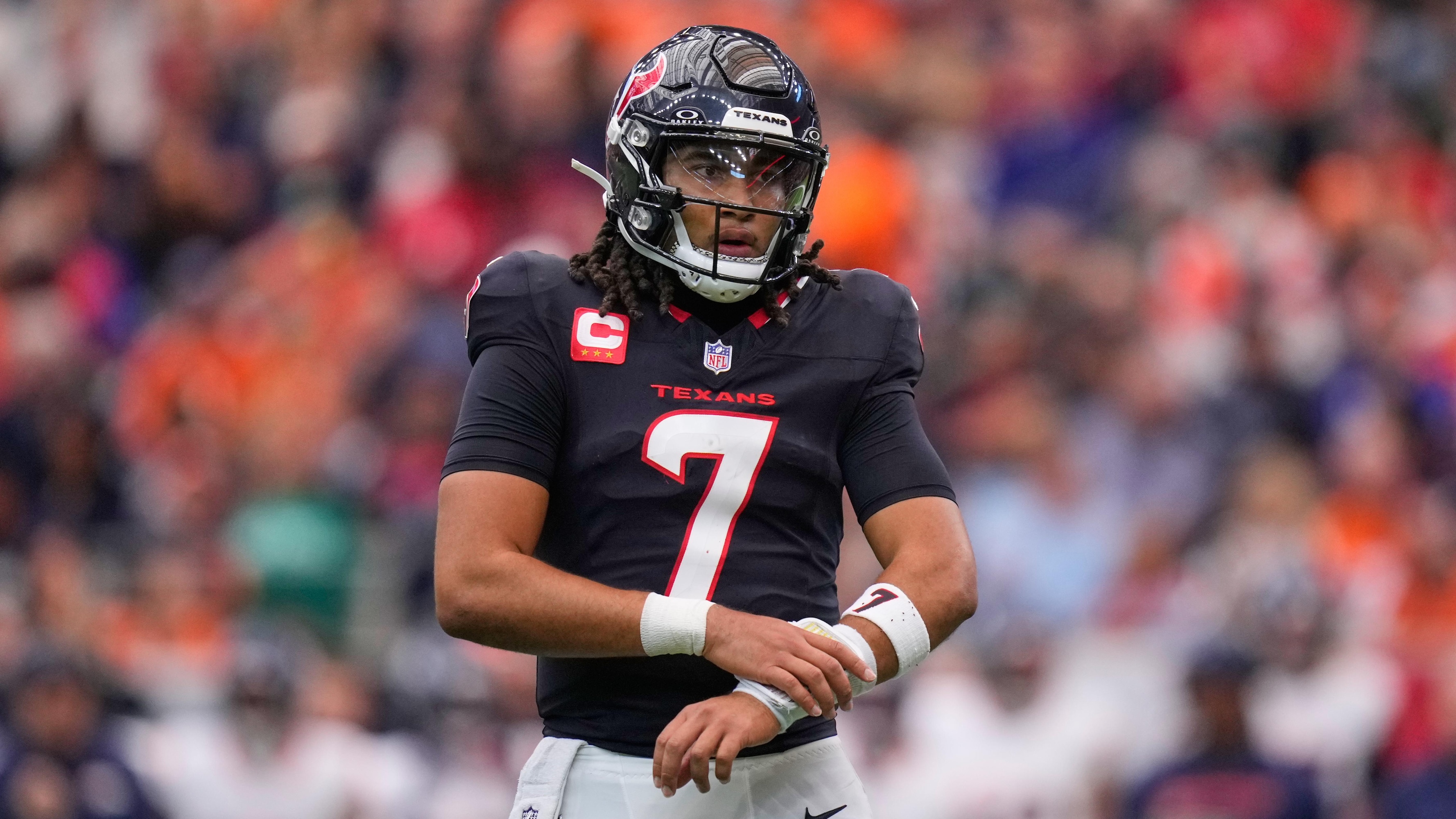 Texans' C.J. Stroud Out vs. Jaguars with Concussion After Injury in ...