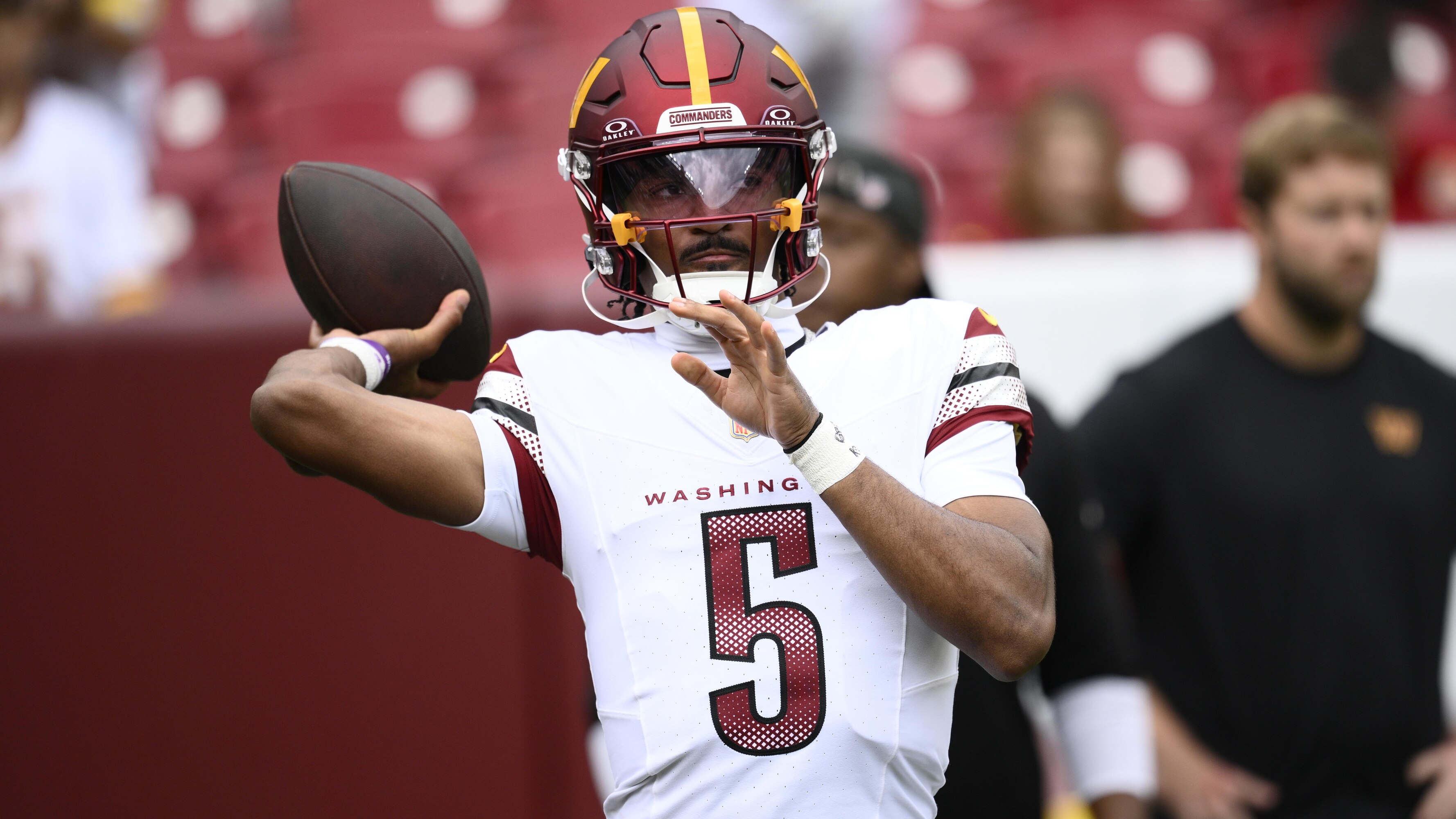Jayden Daniels Avoided 'Significant' Injury, Commanders QB's Status vs. Chiefs TBD