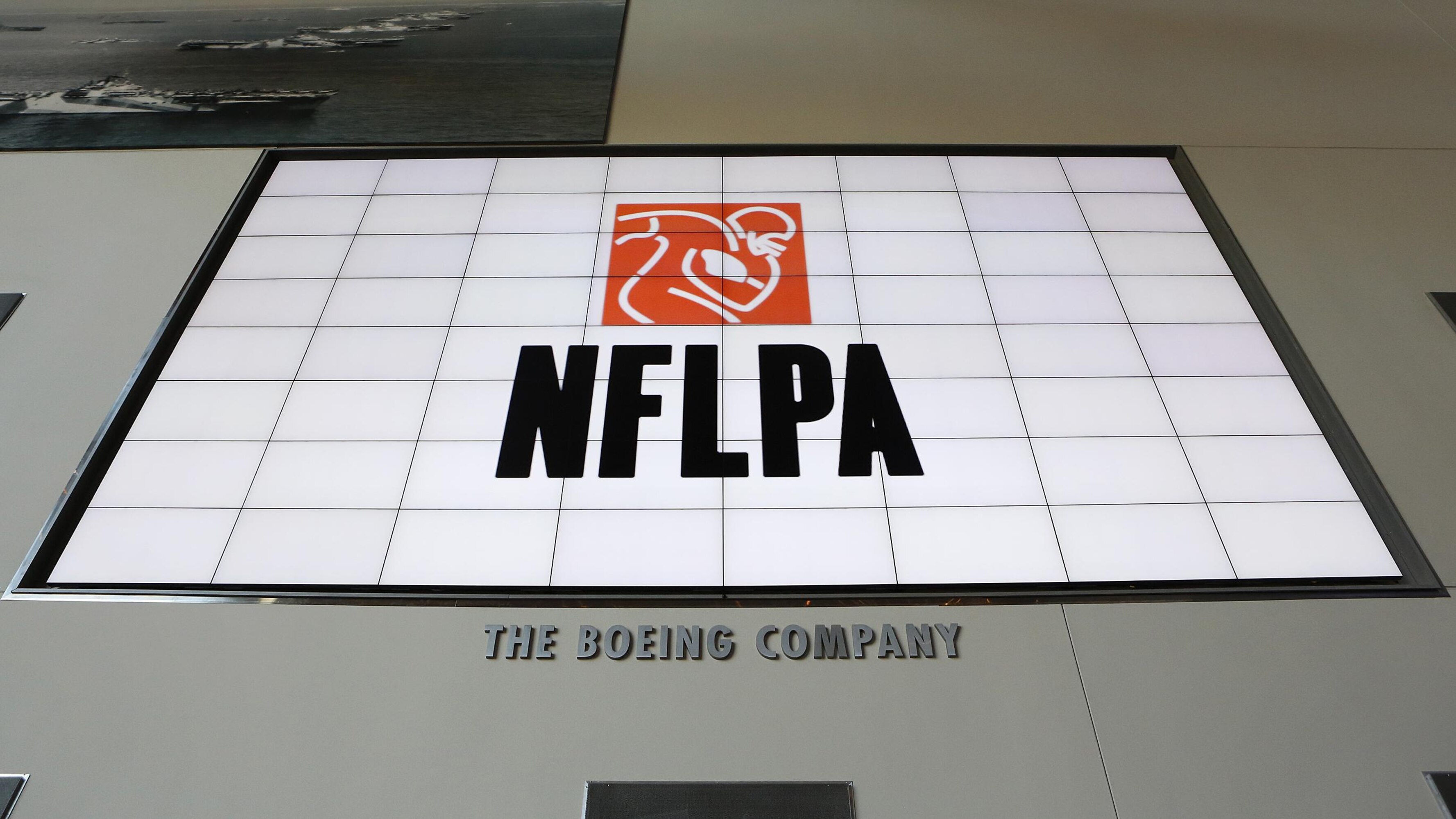 nflpa logo