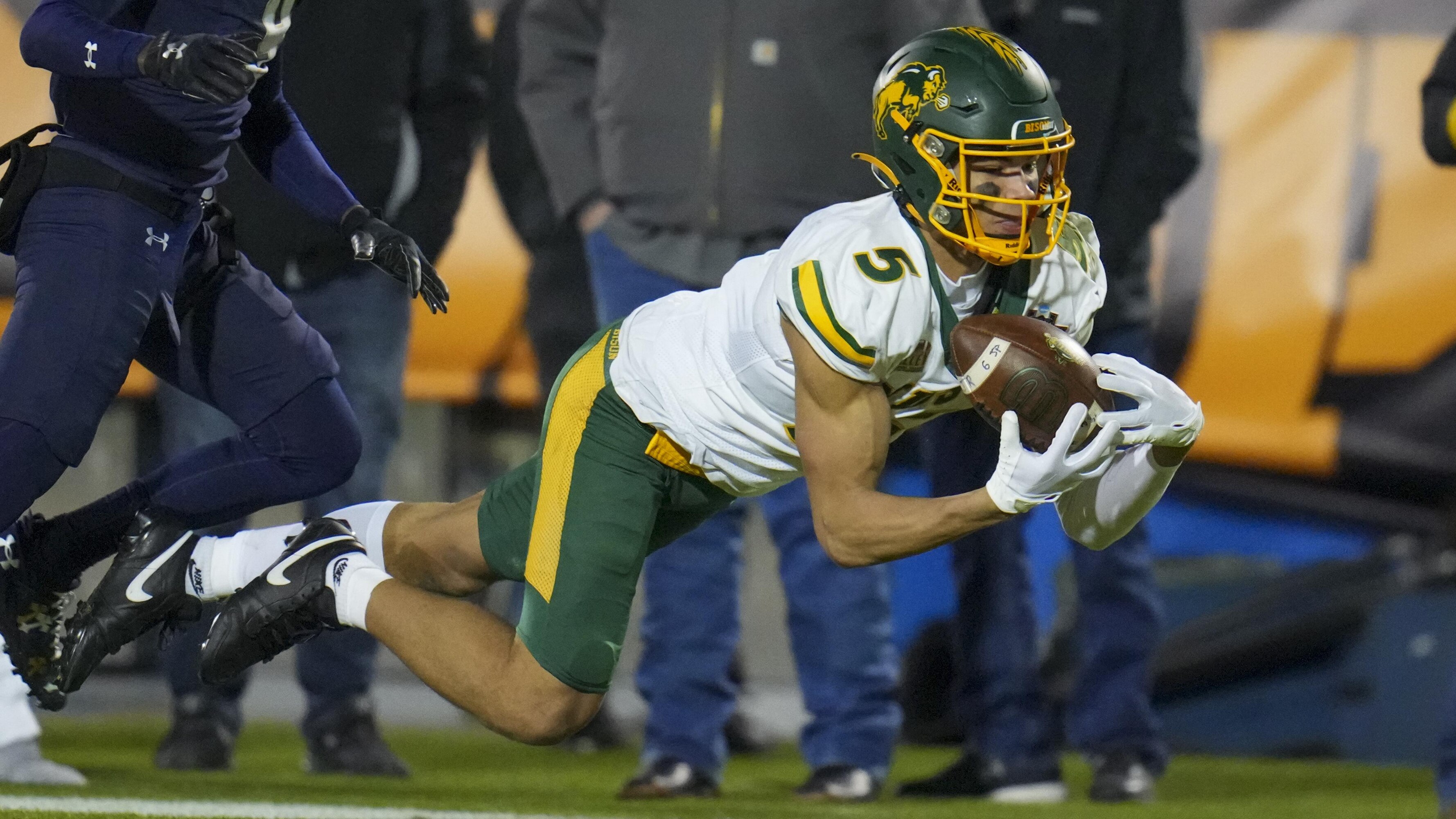 6 Elite Athletes With Potential to Skyrocket During 2026 NFL Draft Cycle