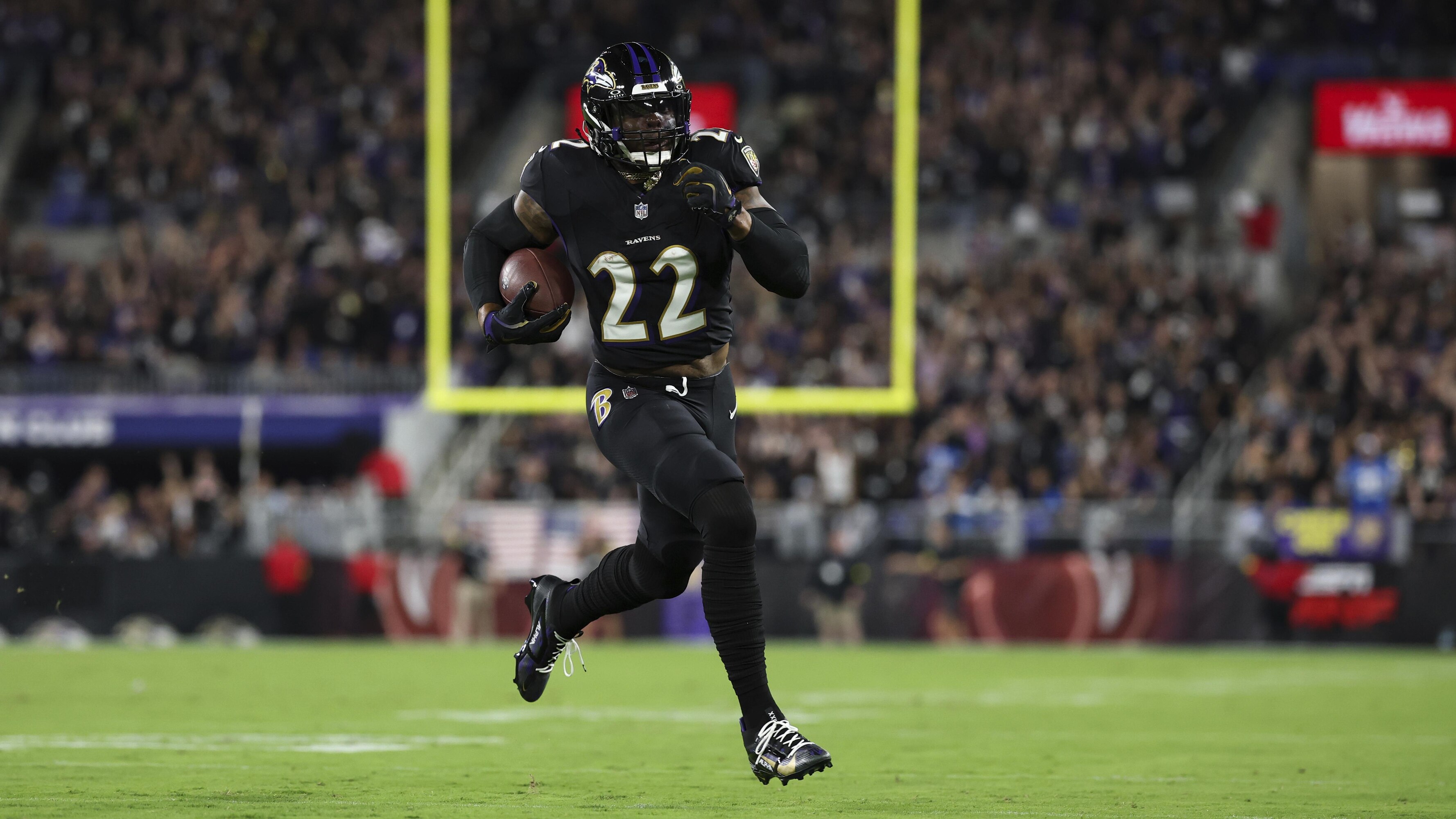 Ravens' Derrick Henry Says Fumbling Struggles Are 'Rough,' Promises ...