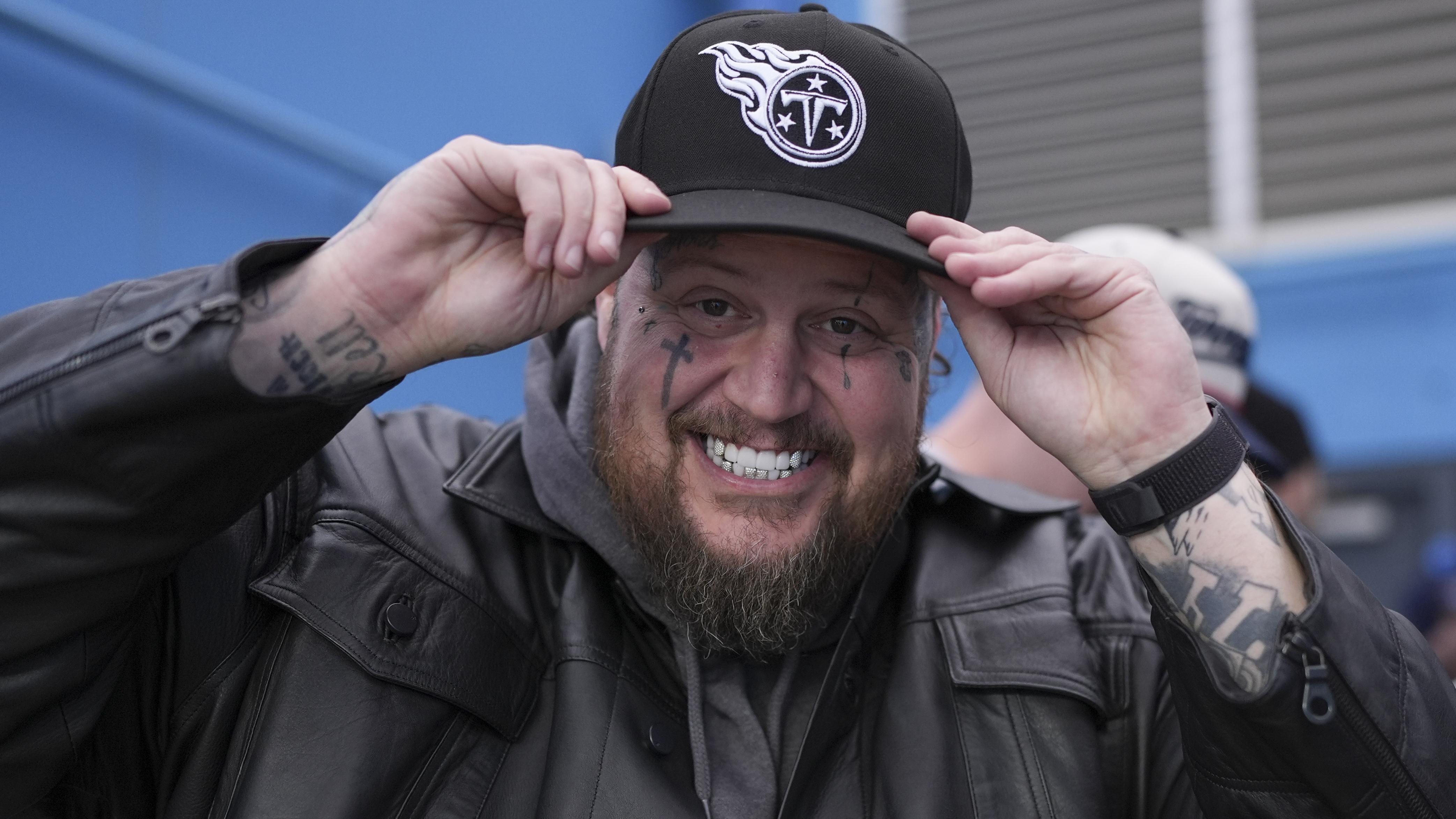 Jelly Roll Announces Brian Daboll Officially Signed Titans OC Contract ...