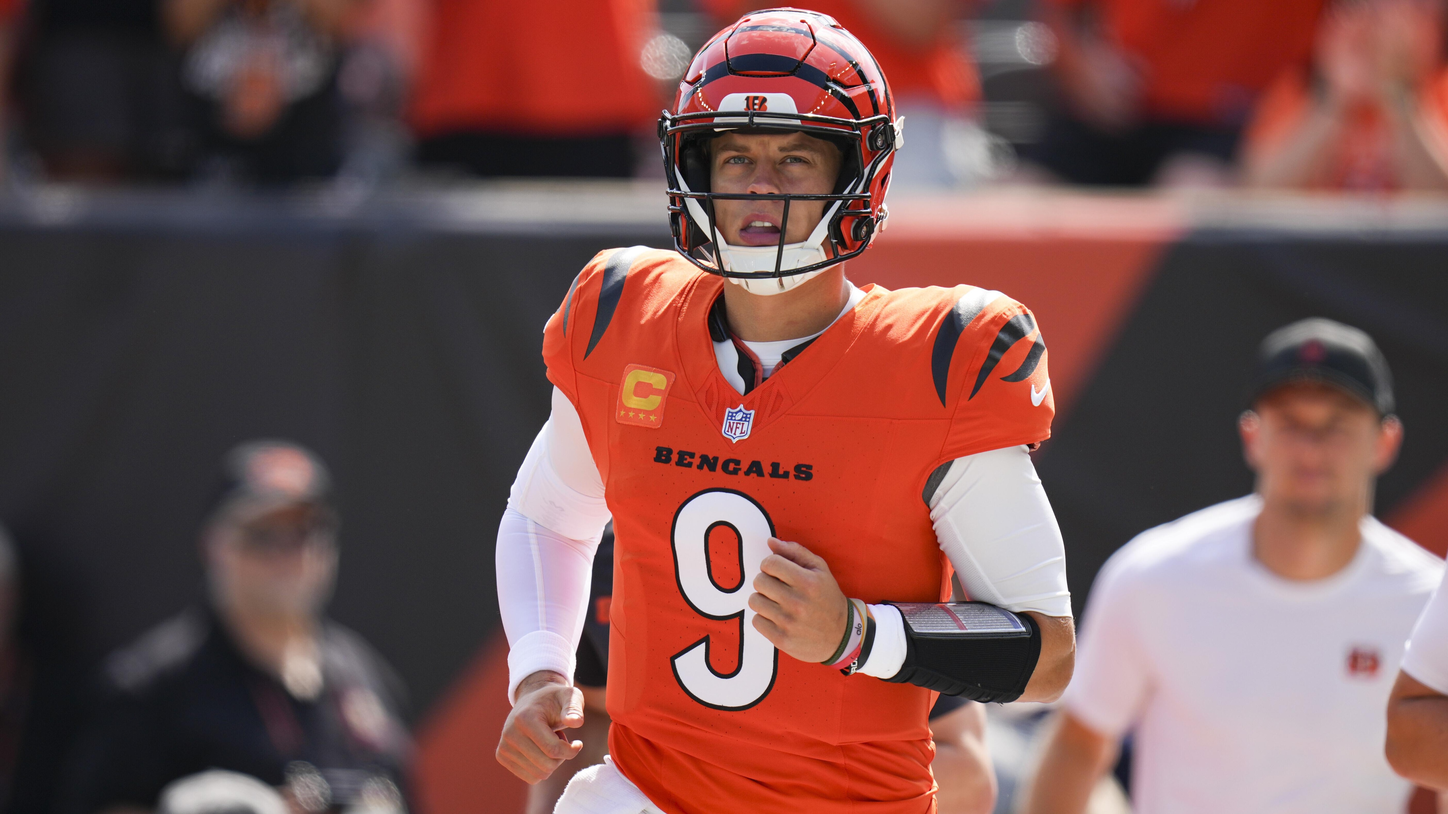 Bengals' Joe Burrow Underwent Surgery on Toe Injury, No Timeline for Return