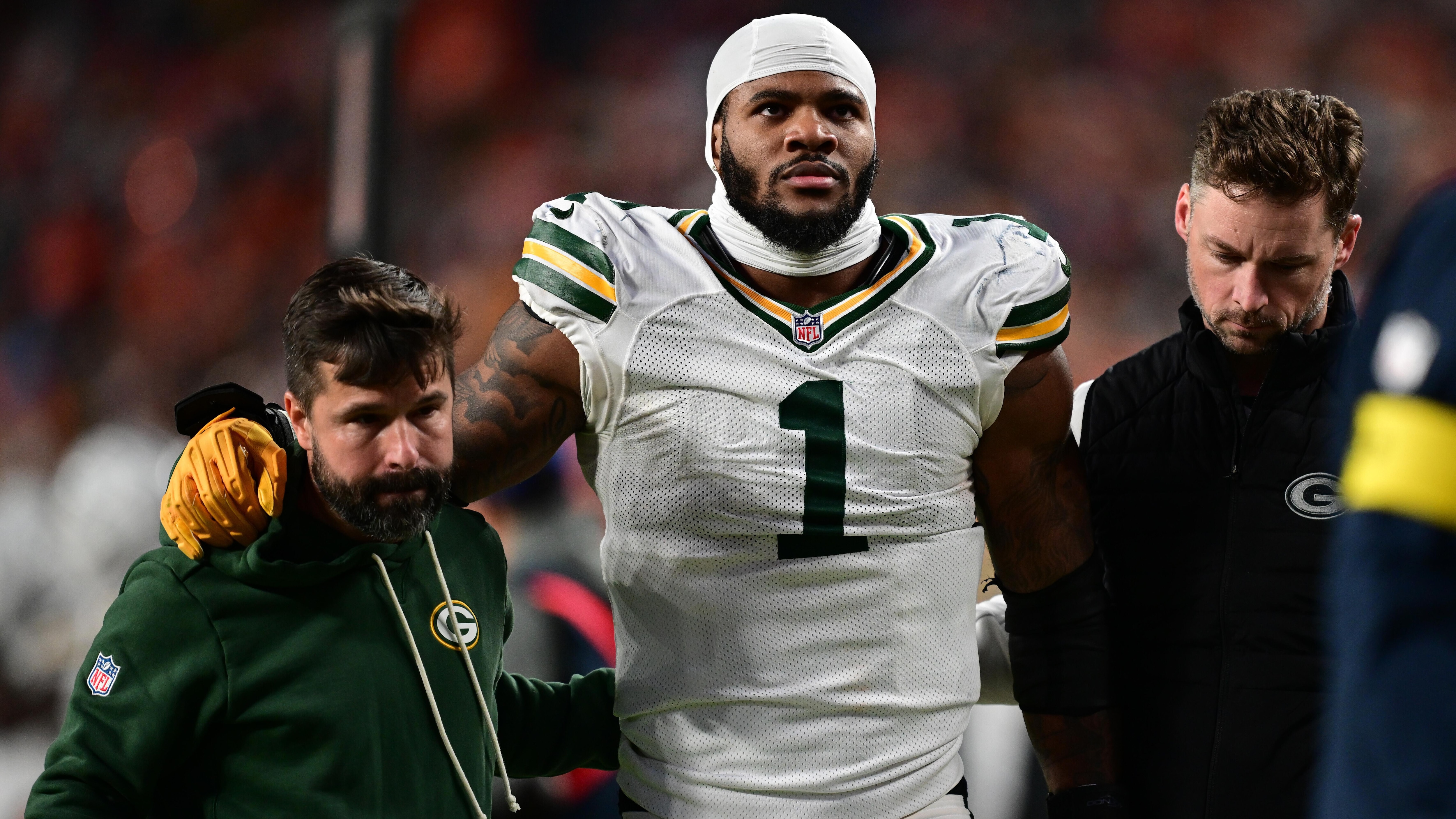 T.J. Watt Suffered Partially Collapsed Lung During Needling Treatment, Had Surgery