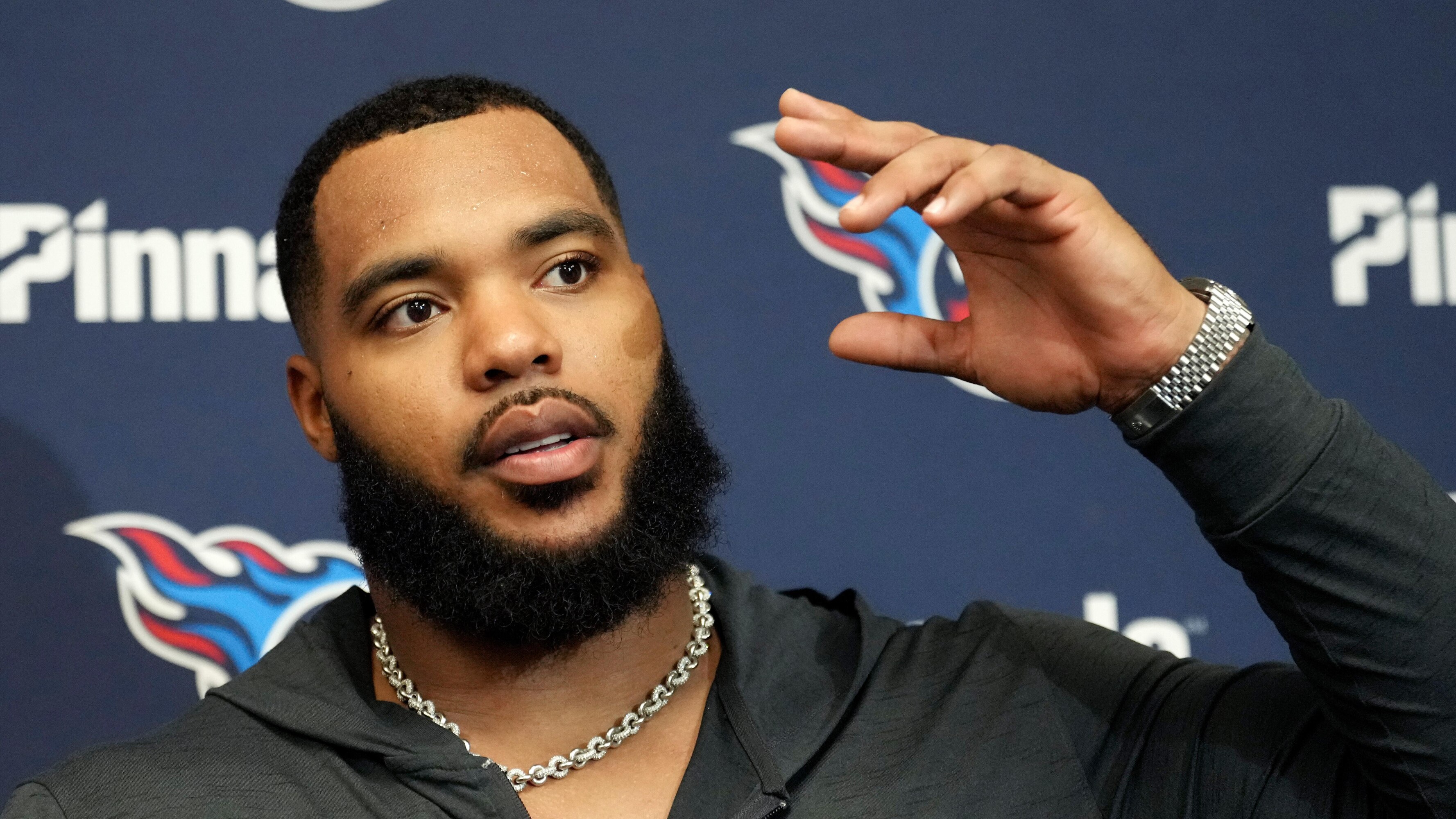 Jeffery Simmons Reportedly Stopped Titans Practice to Call Out Latham for Poor Effort