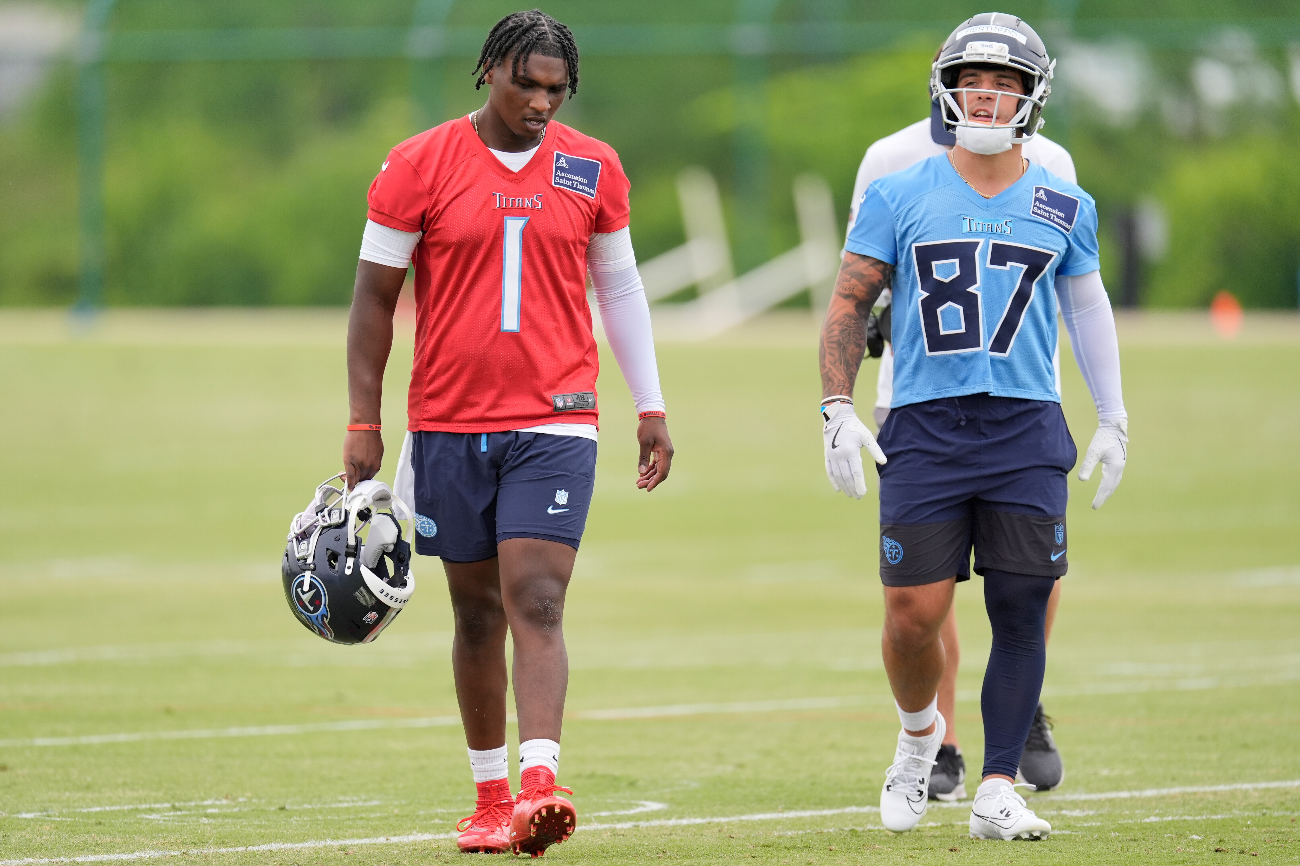 Cam Ward, Will Levis Splitting QB Reps During Titans Offseason ...