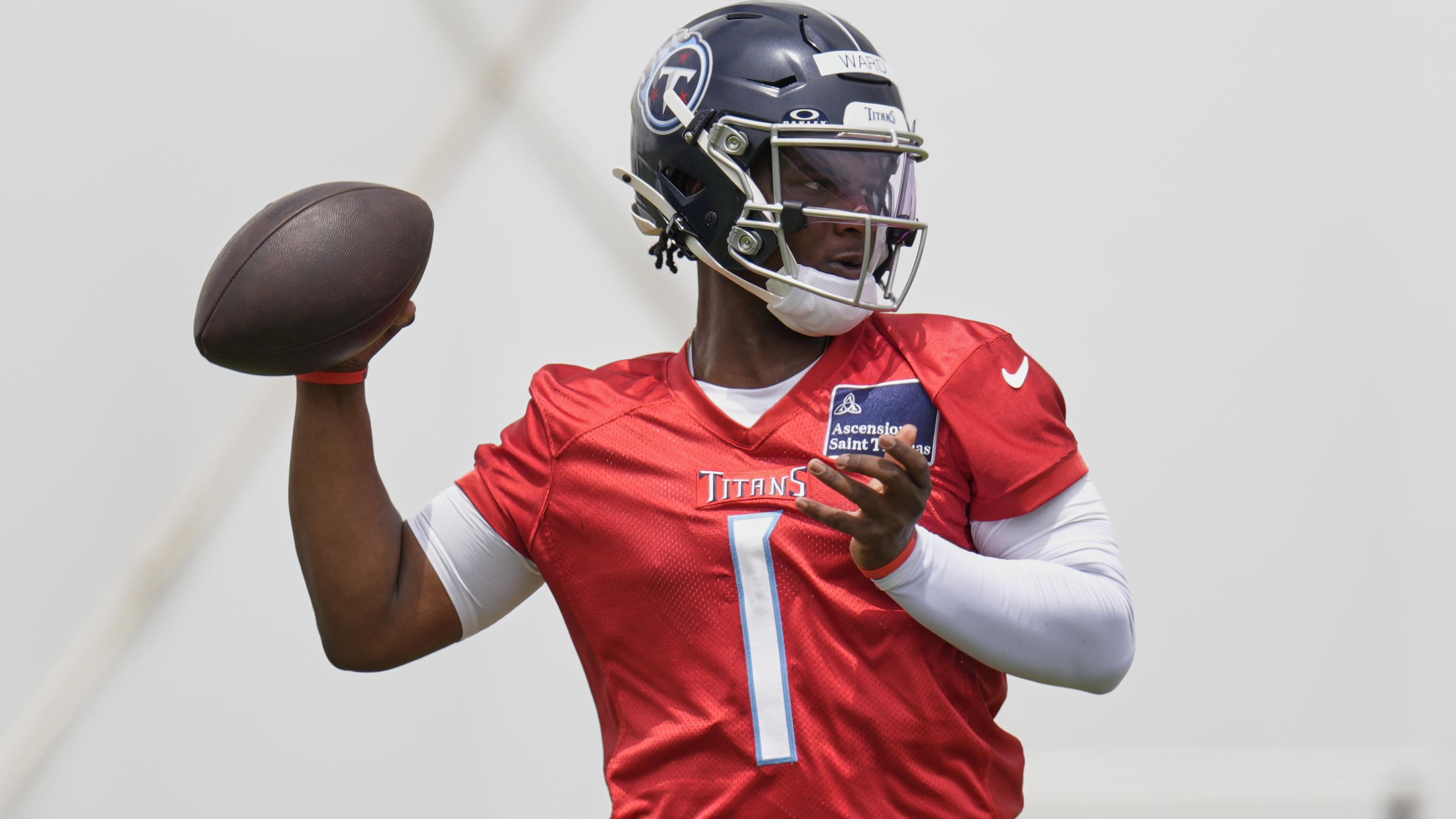 Peyton Manning Says UNC's Bill Belichick Won't Be on 'ManningCast' in ...