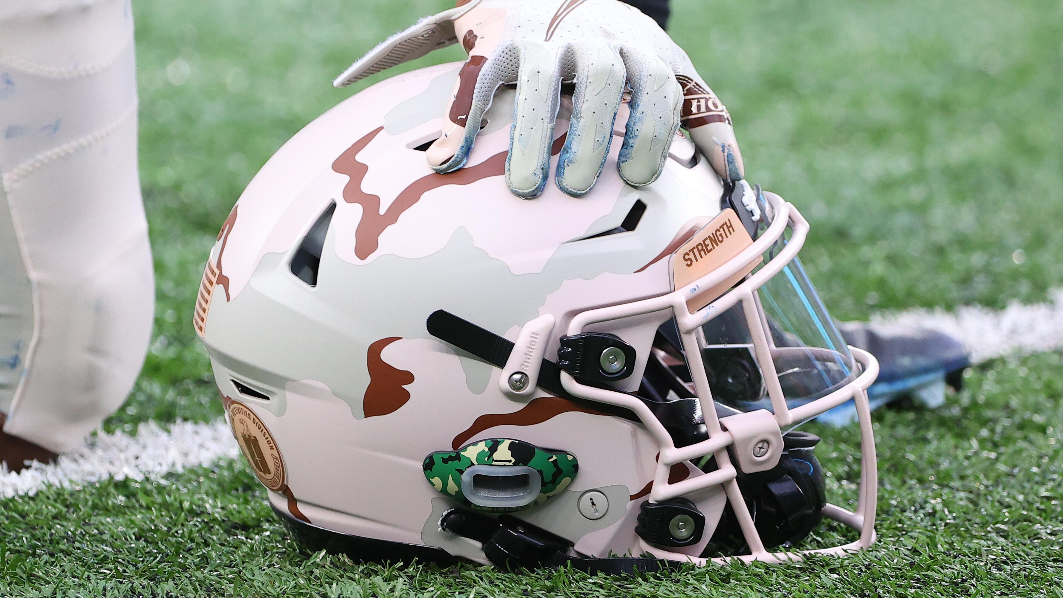 Army Unveils 250th Anniversary-Inspired Uniforms for Rivalry Game vs ...