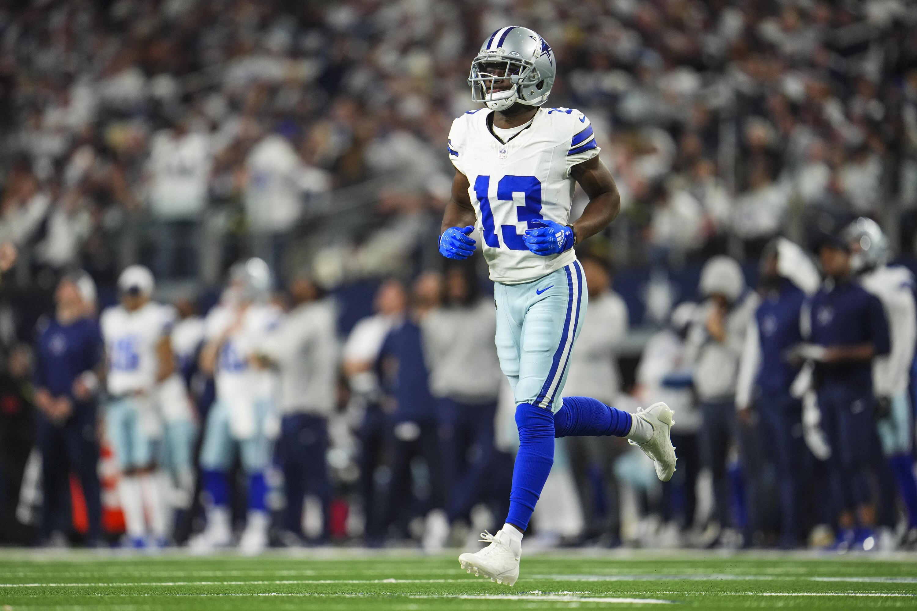Michael Gallup Eyes 2025 NFL Return; Raiders Release WR from Retired List