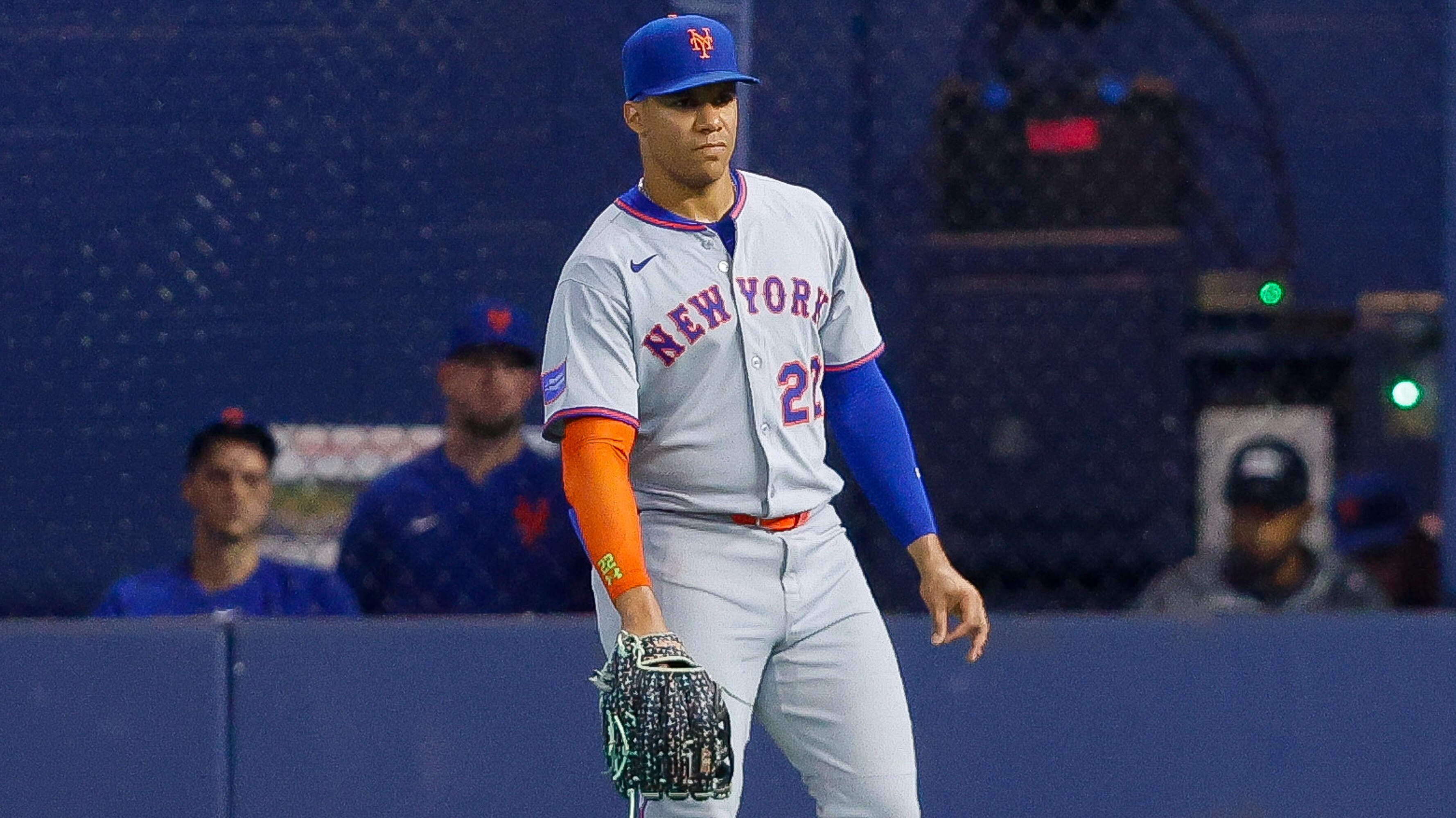 Juan Soto Will Switch Outfield Positions for Mets to Open 2026 MLB ...