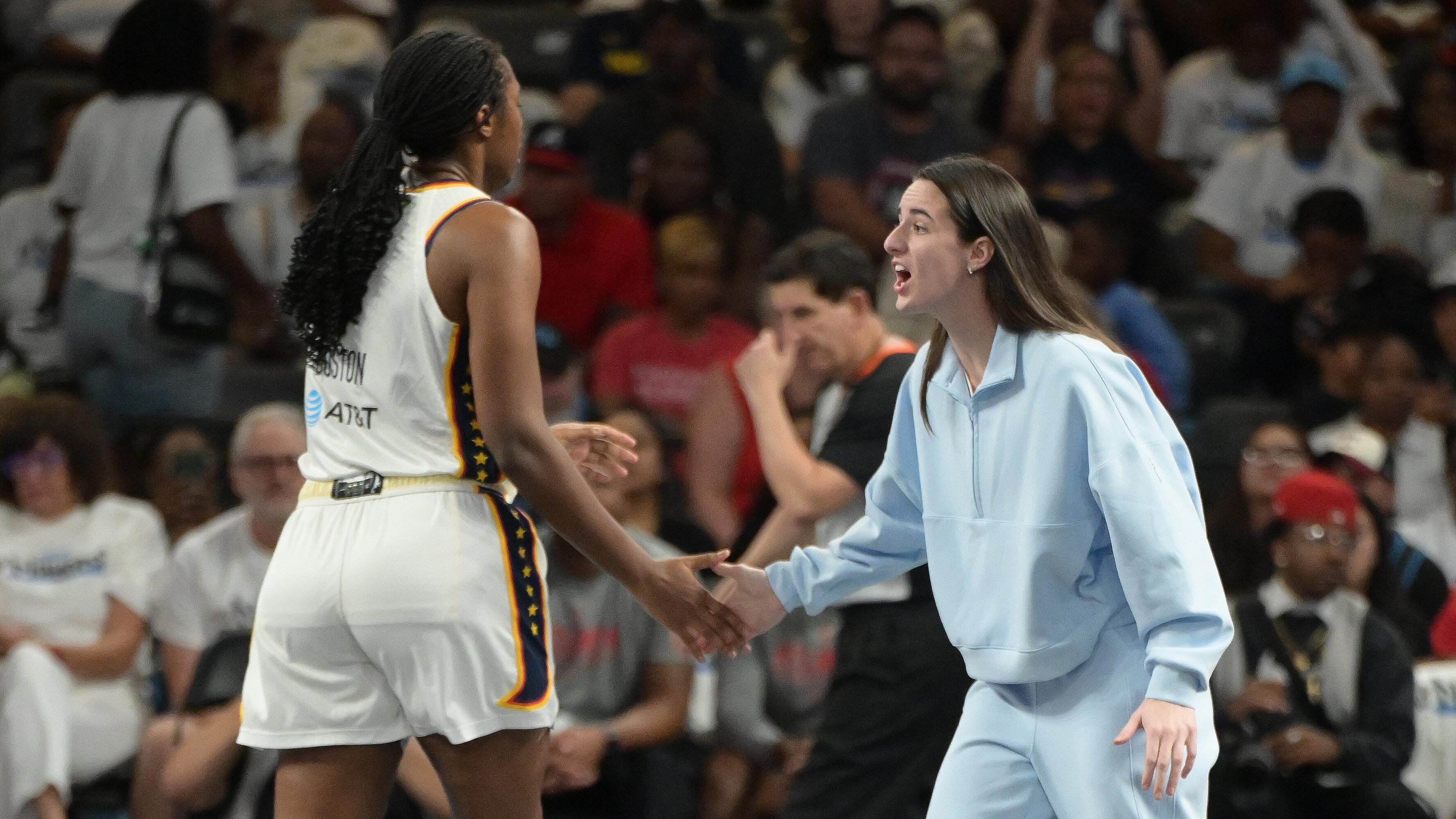 Caitlin Clark, Aliyah Boston Workout Videos Used to Hype Fever's 2026 ...
