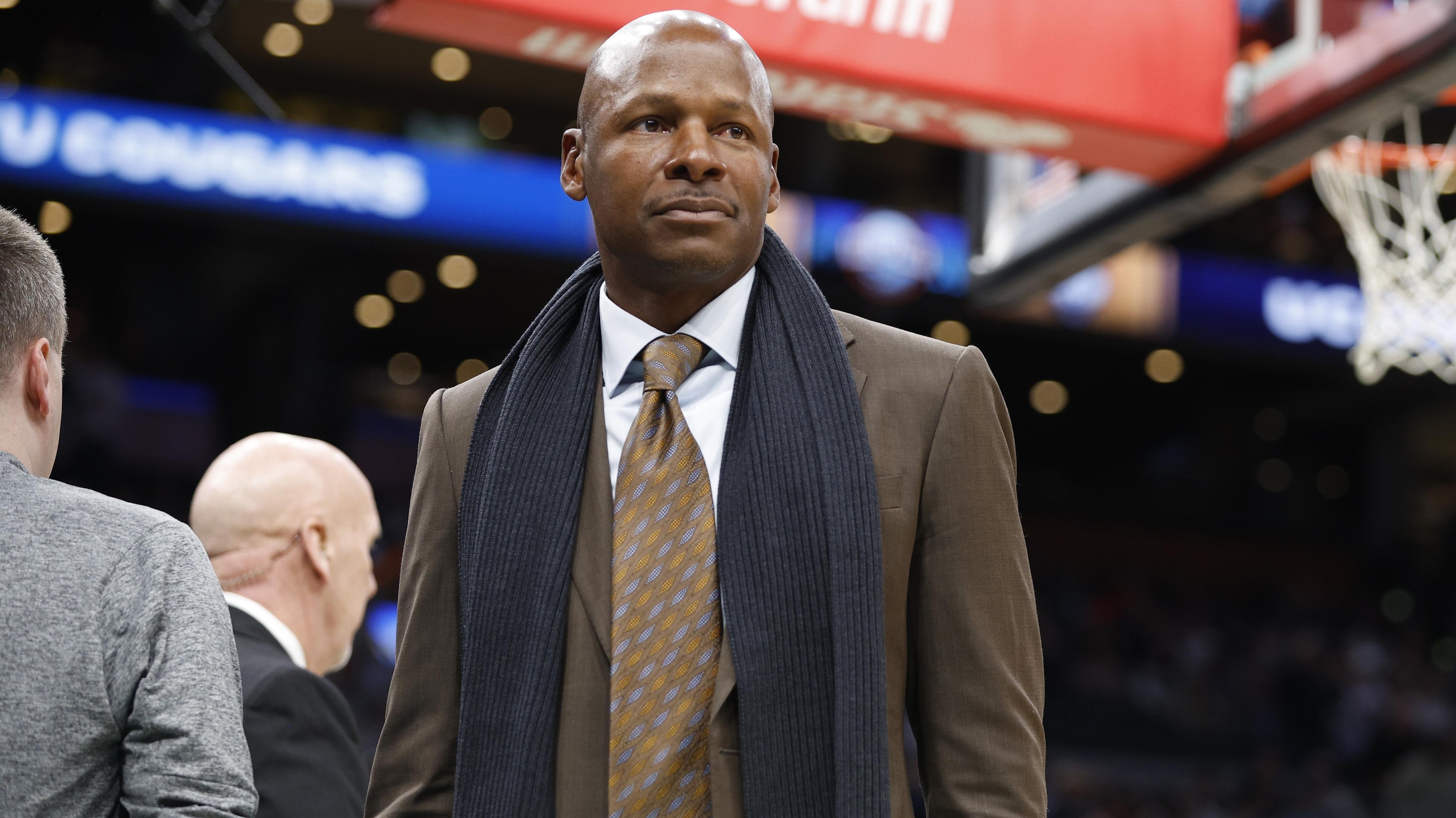 Ray Allen Responds to Trolls About Trending Photo of His UConn T-Shirt ...