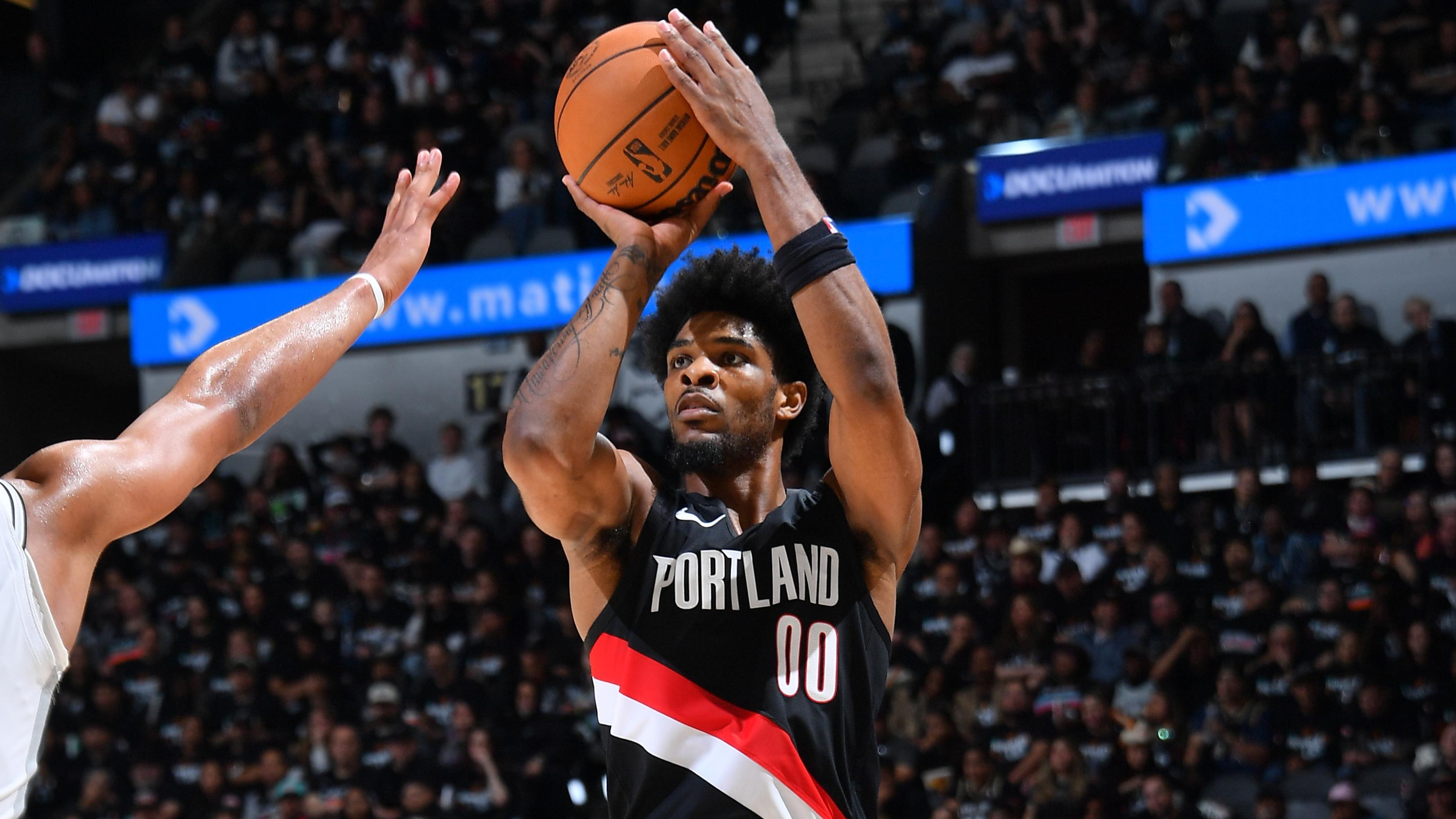 Scoot Henderson Drops Epic Quote After 31-Point Game Powers Blazers to ...