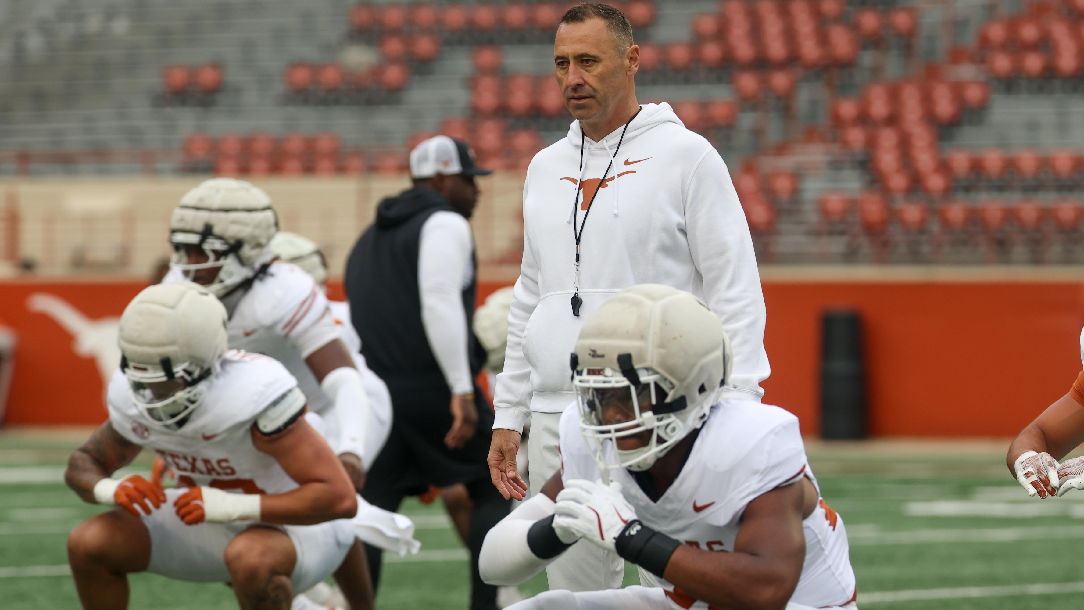 Texas' Sarkisian Believes Some SEC Teams Spend Nearly $50M on CFB ...