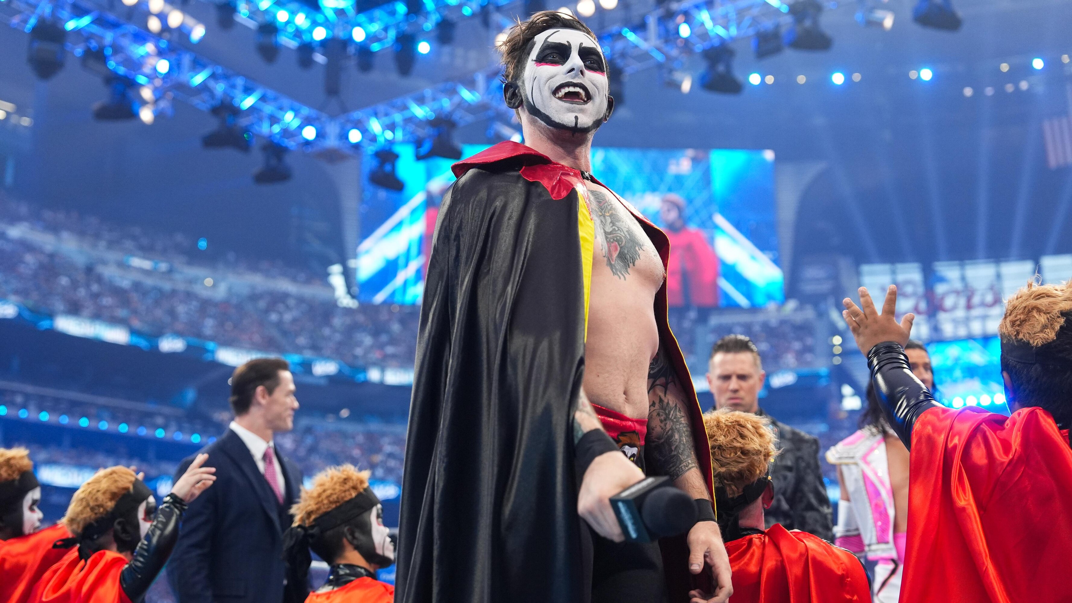 'Not Cursed,' Knicks' Custom WWE Title Belt Signed by Danhausen ...