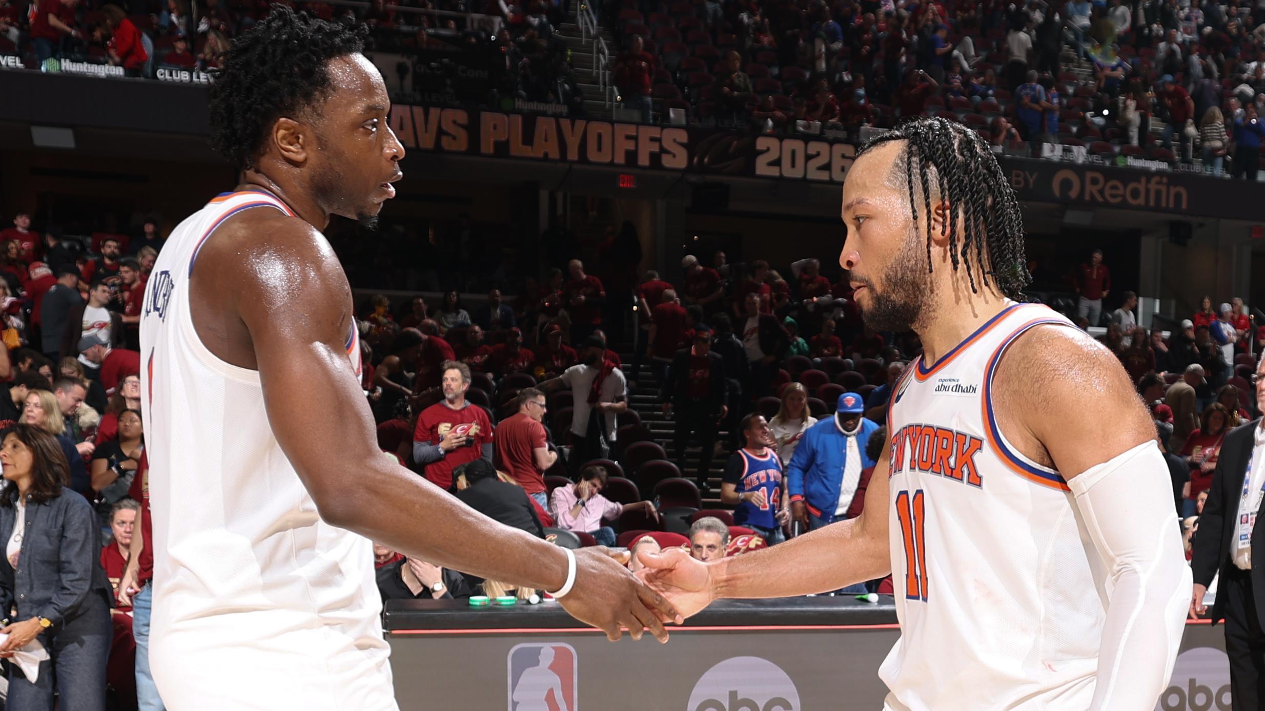 What OG, Knicks Said in Locker Room at Halftime Before Historic ...