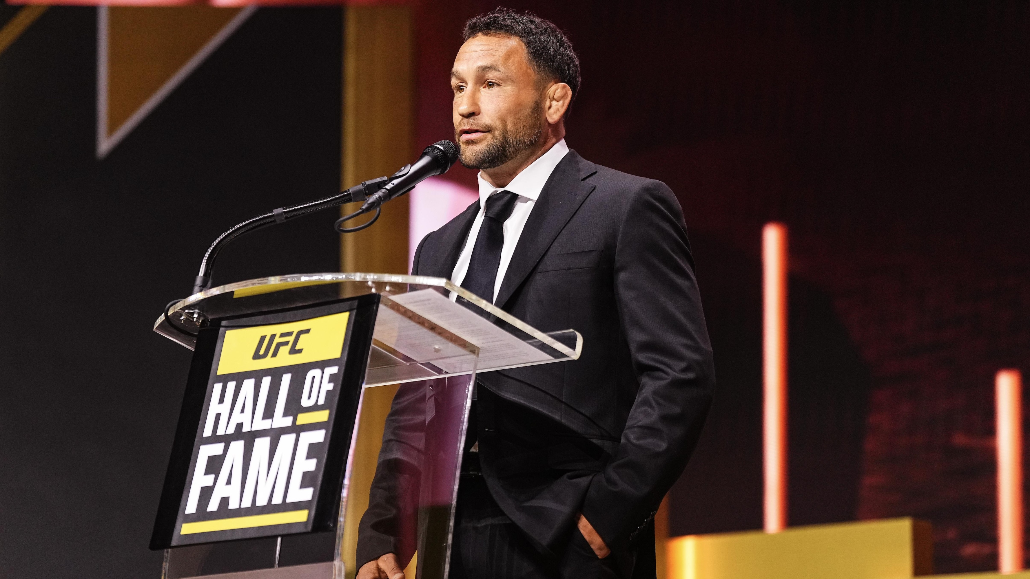 UFC Legend Frankie Edgar to Come Out of Retirement for Bare-Knuckle ...