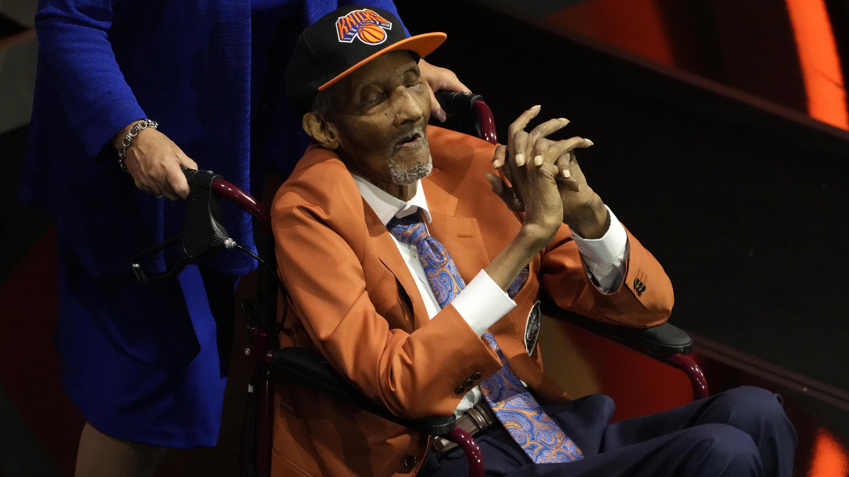 Dick Barnett Dies at Age 88, Hall of Famer Won 2 NBA Titles With Knicks