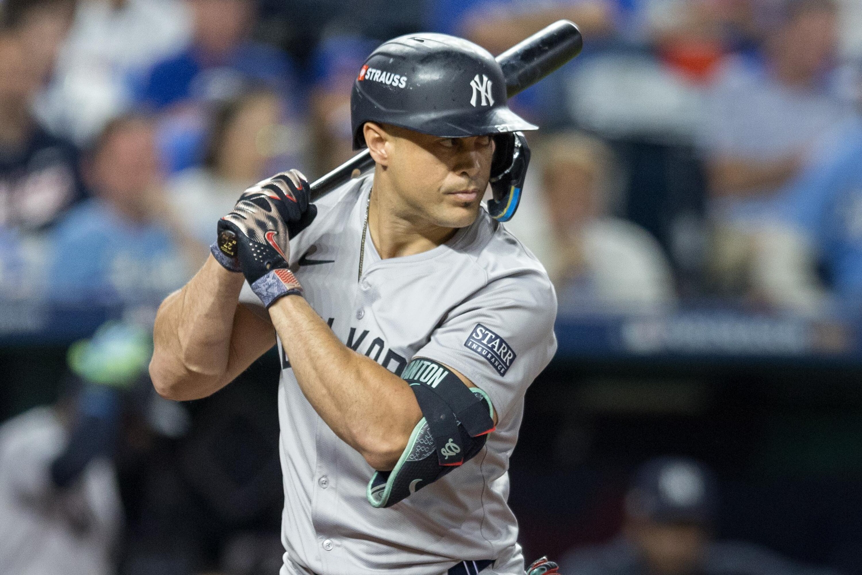 Yankees' Giancarlo Stanton to Start Season on IL After Injections for Elbow Injuries