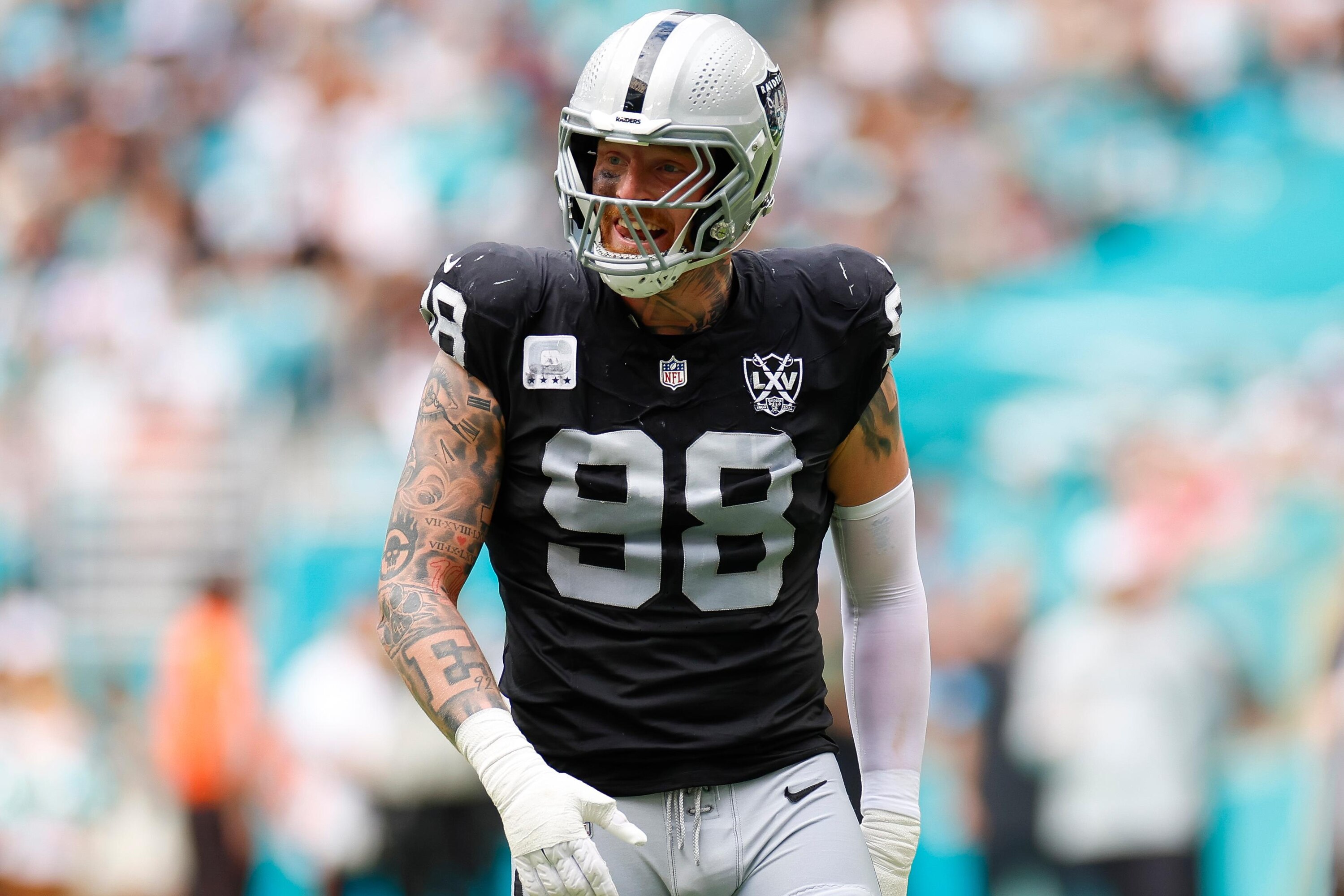 Maxx Crosby Reacts to Reported Geno Smith Trade to Raiders amid NFL ...