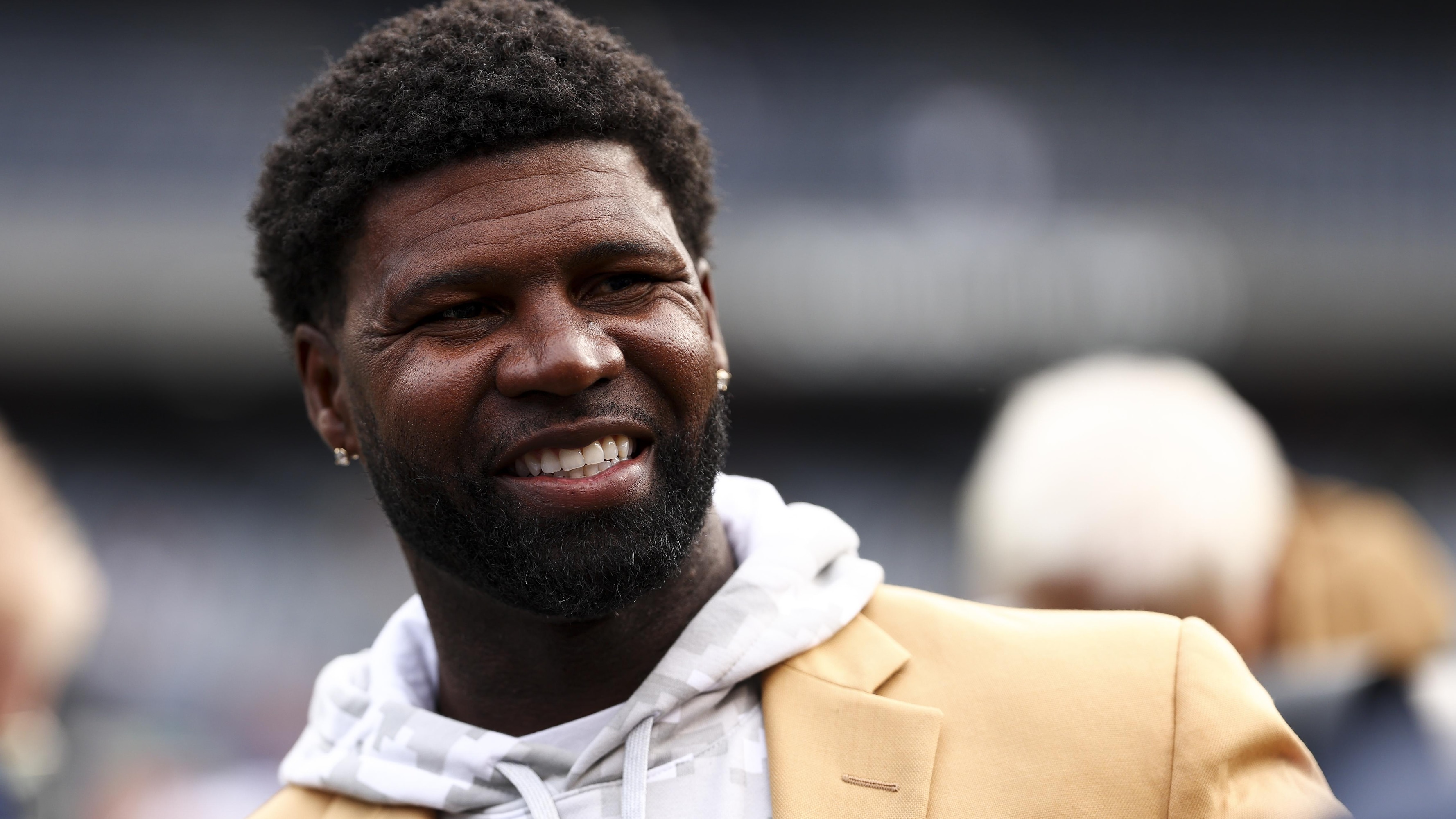 Devin Hester Talks Bears, Hall of Fame, 2025 NFL Season and More in B/R ...