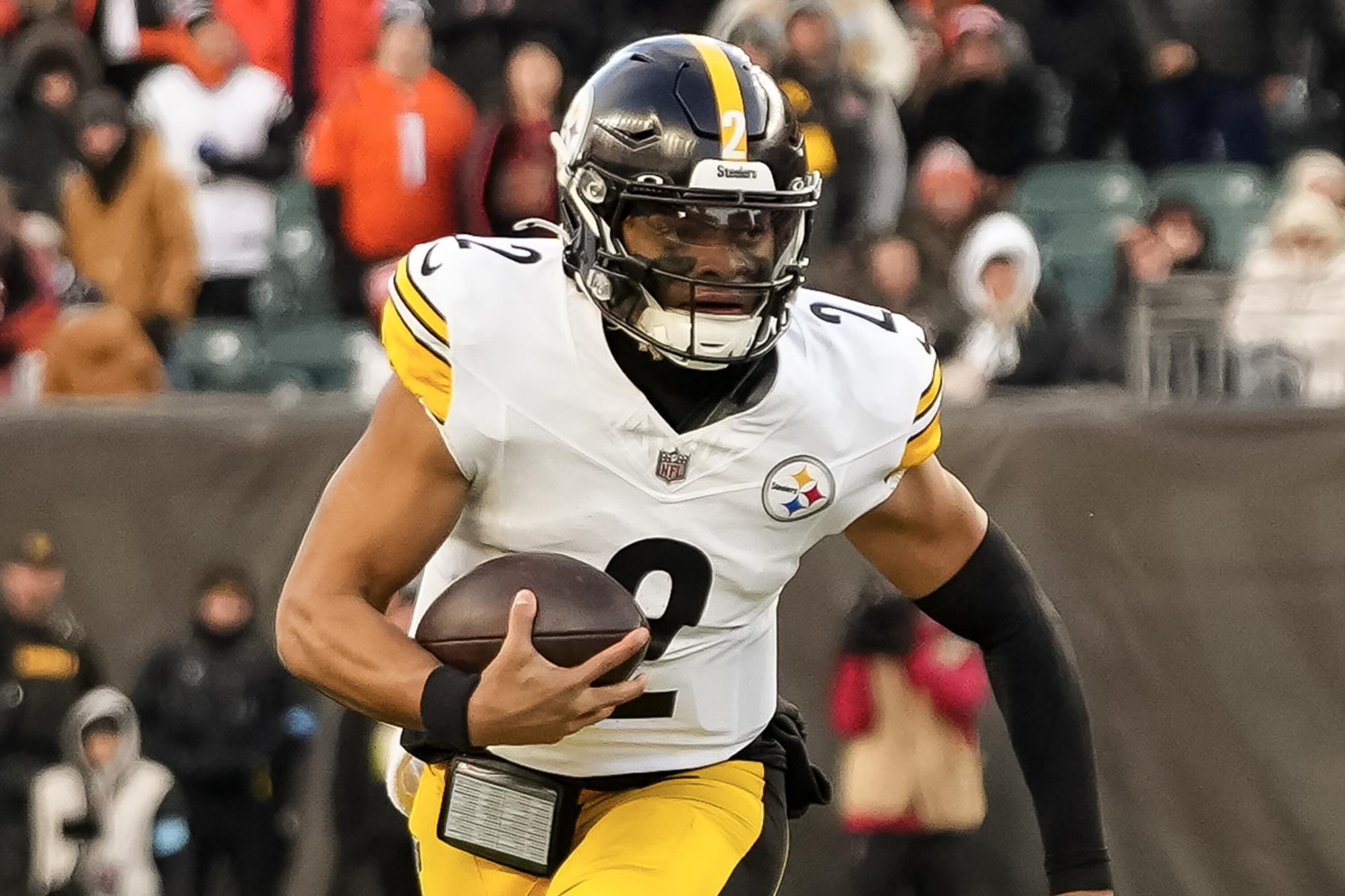 Justin Fields Posts Photo from Dubai Before NFL Free Agency amid Steelers, Jets Rumors