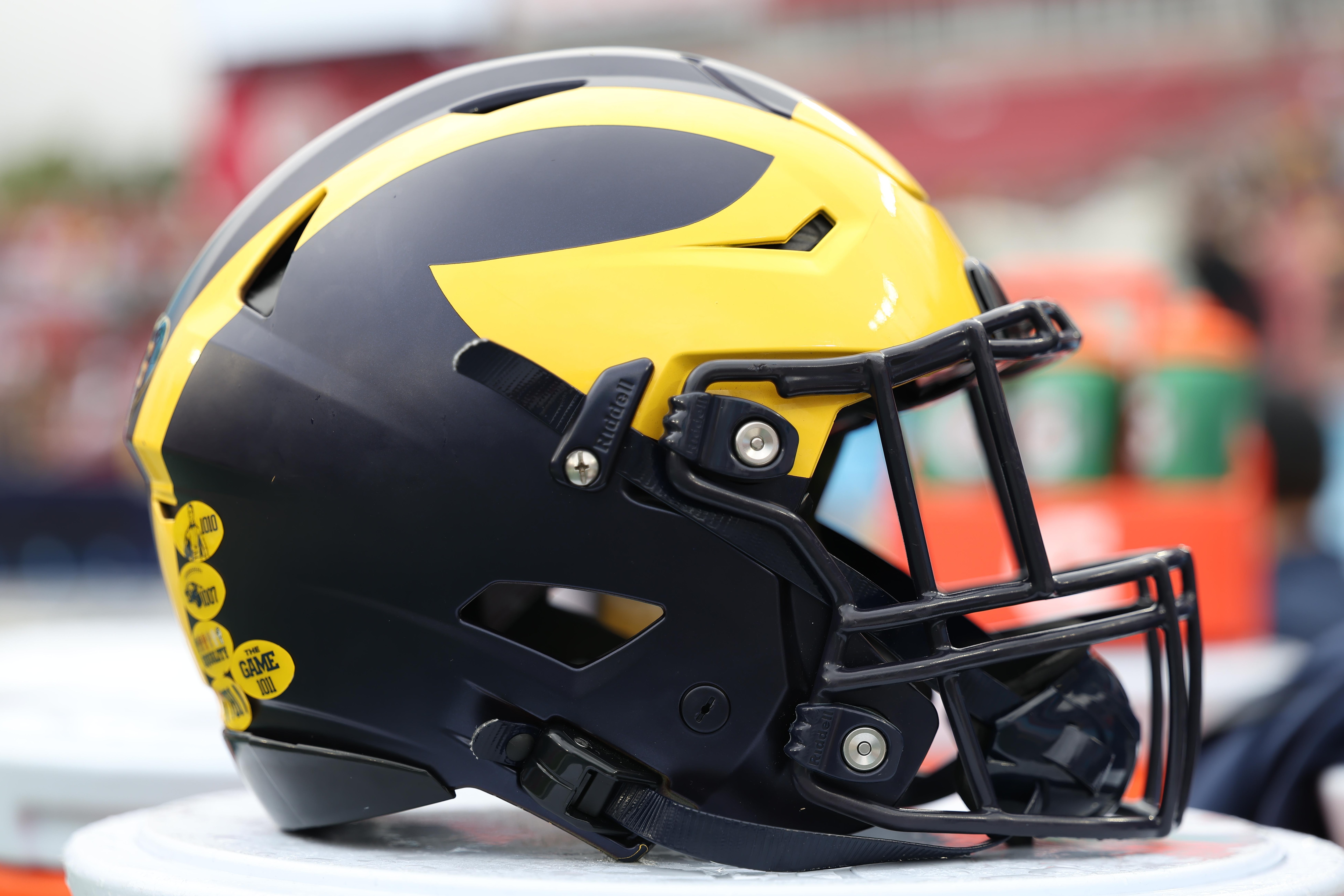 5-Star CFB Prospect Jaxx DeJean Gets Michigan Offer; Brother of Eagles ...