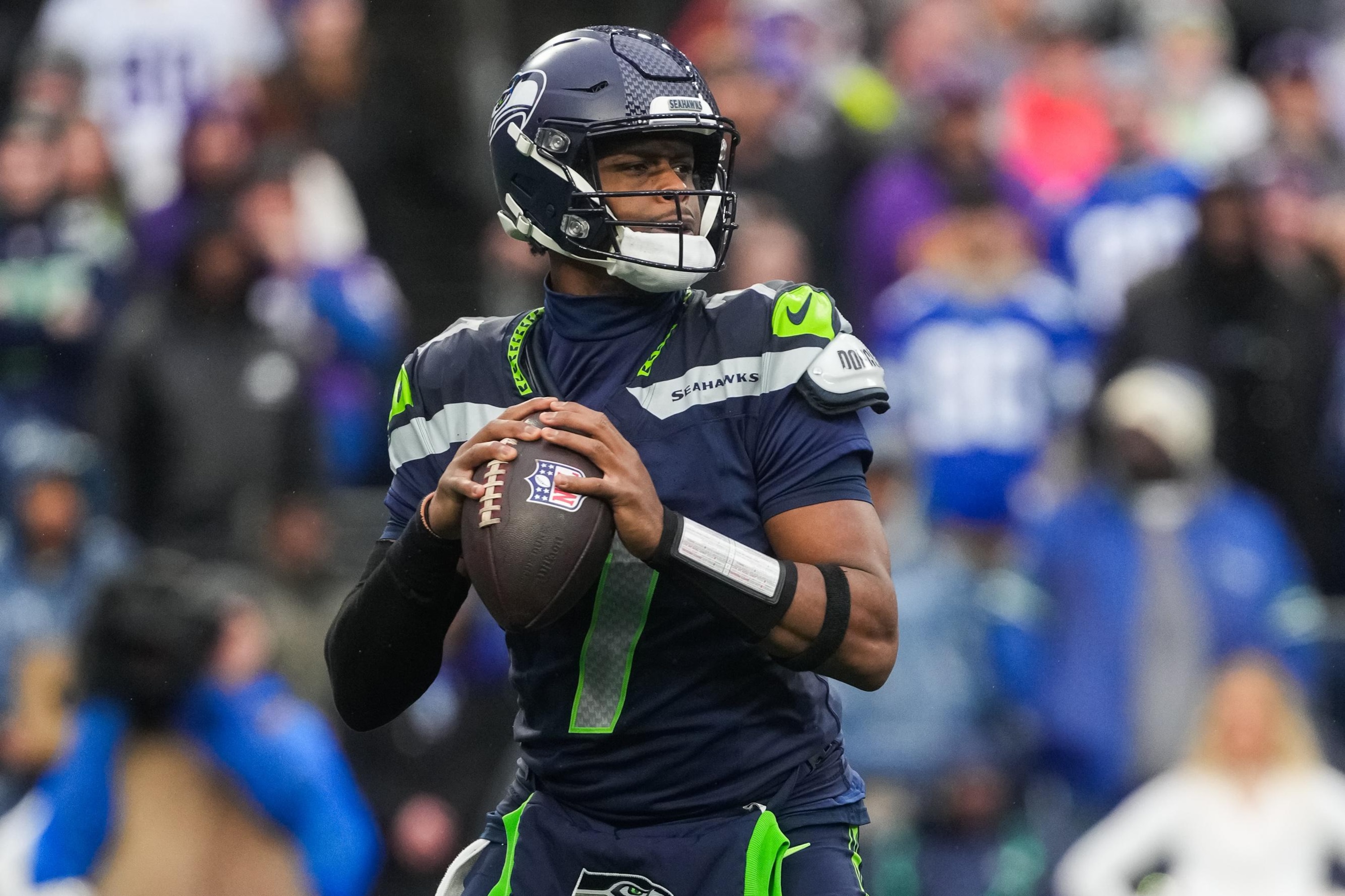 NFL Rumors: Seahawks Pitched Geno Smith, DK Metcalf Trade to Raiders ...