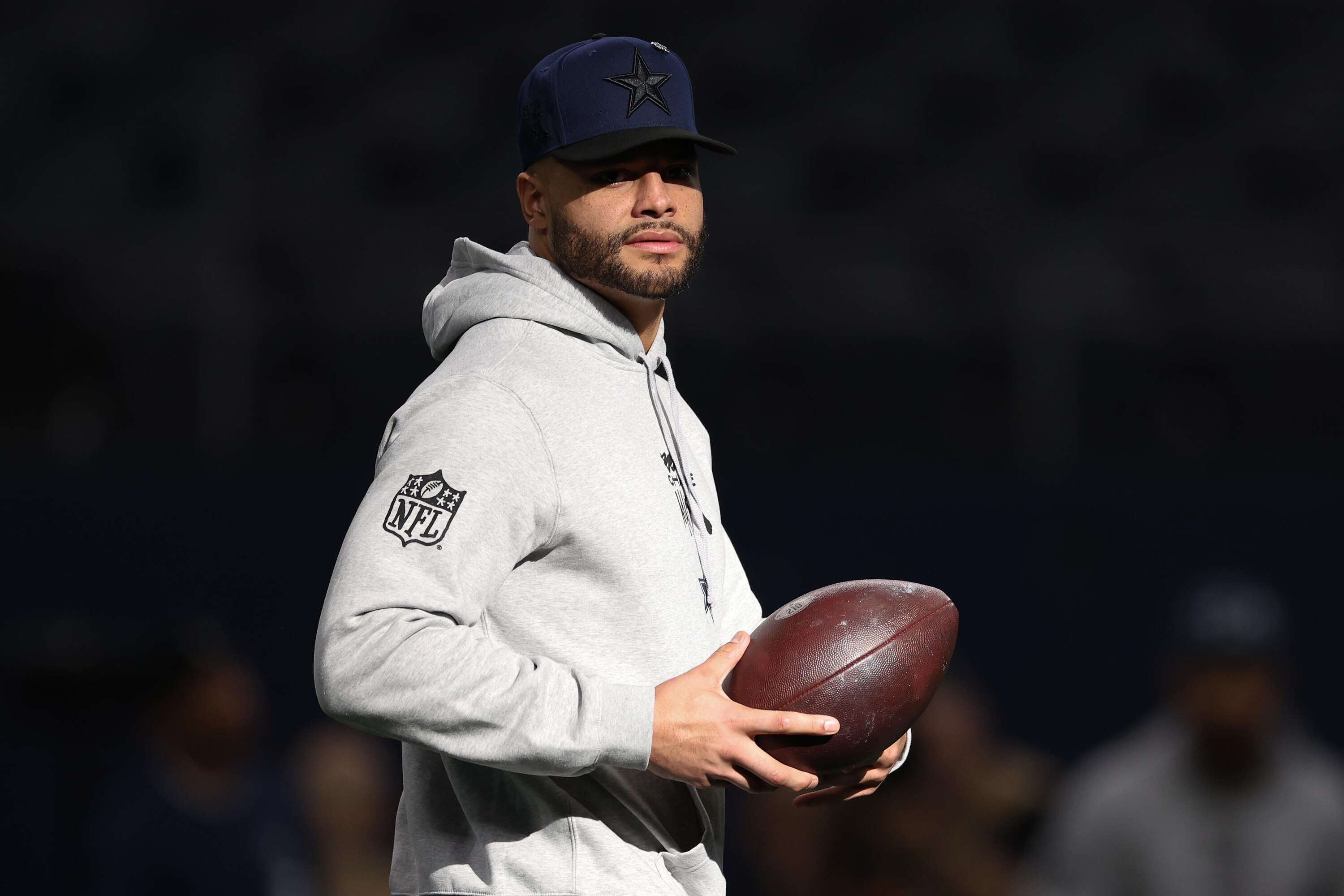 Report: Dak Prescott Restructures Contract, Gives Cowboys $36.6M in ...