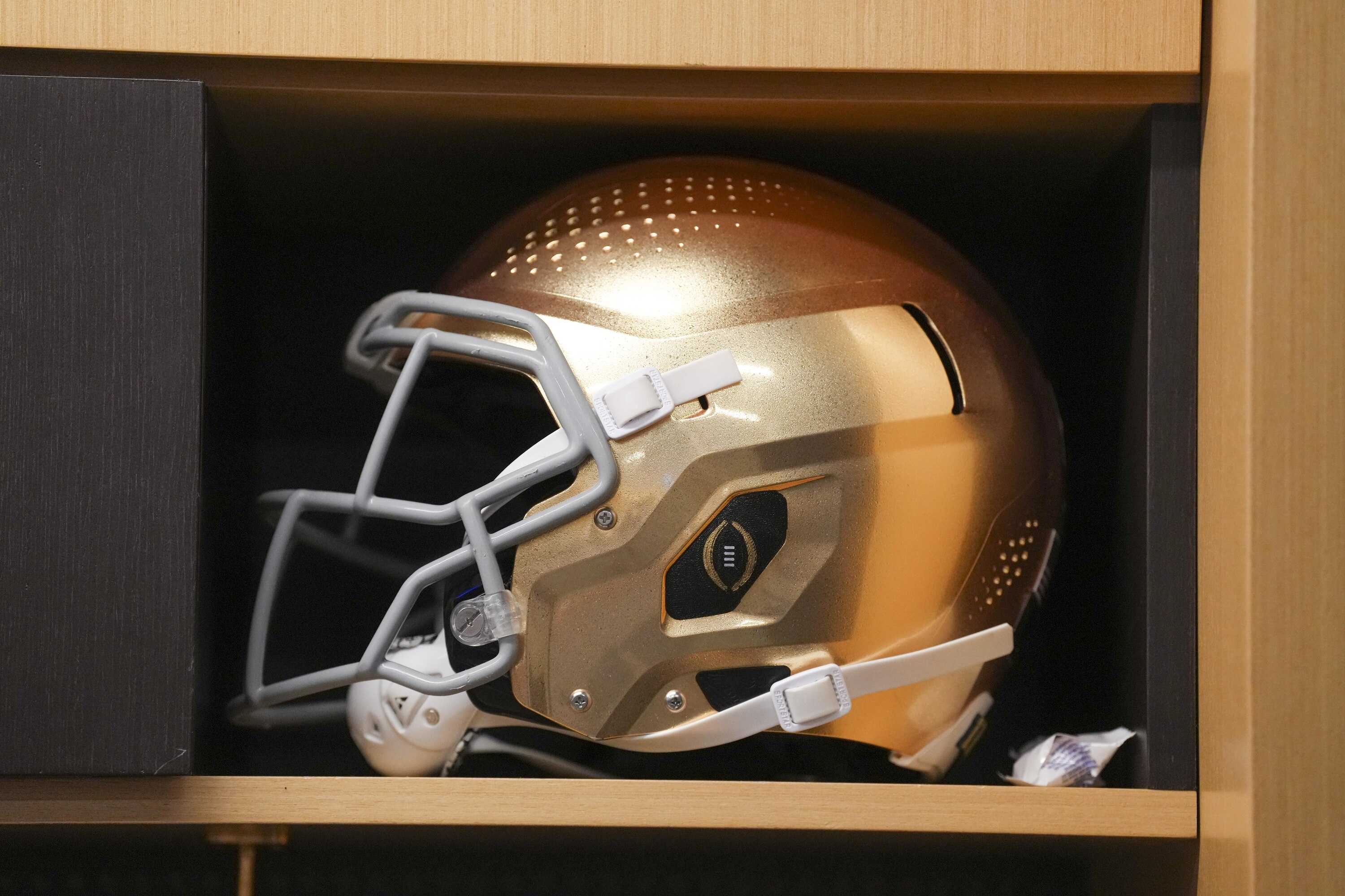 Report: Notre Dame Hires Recruiting Staffer Jourdan Blake from Deion ...