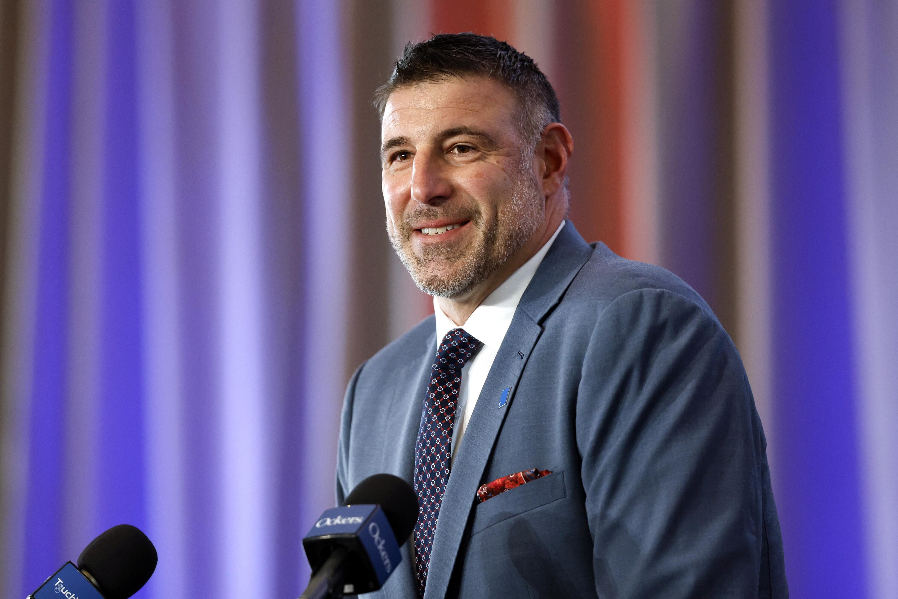 Drake Maye Says Mike Vrabel Will Bring 'Toughness' to Patriots After Jerod Mayo's Exit