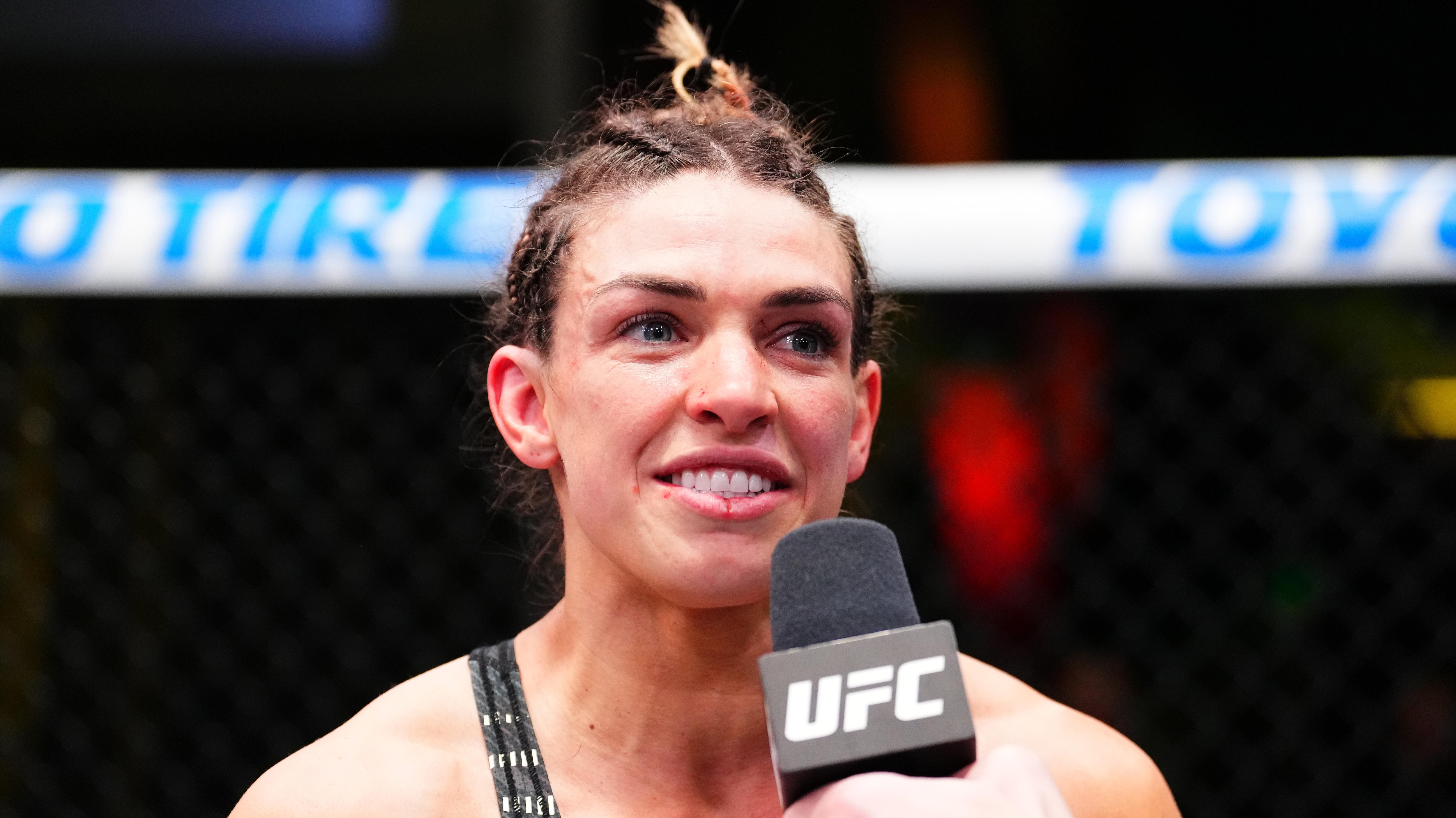 Mackenzie Dern Beats Virna Jandiroba to Win Strawweight Title at UFC 321