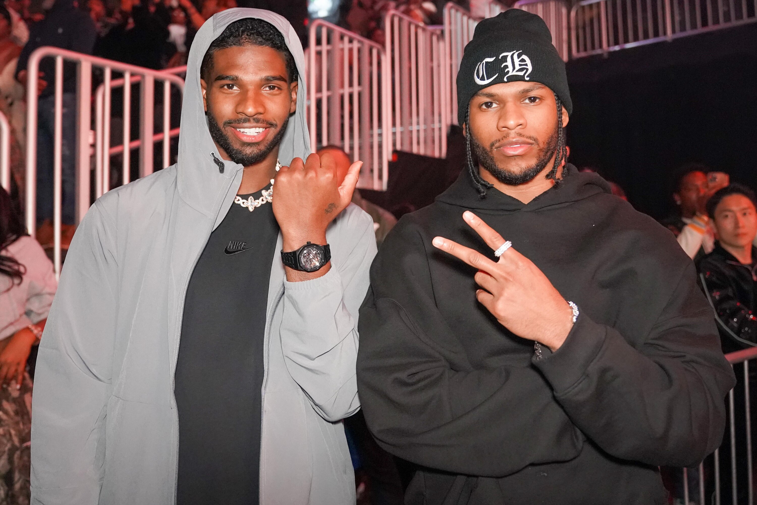 Shilo Sanders Says He's Hired Agent, Jokes About Deion After Shedeur's ...