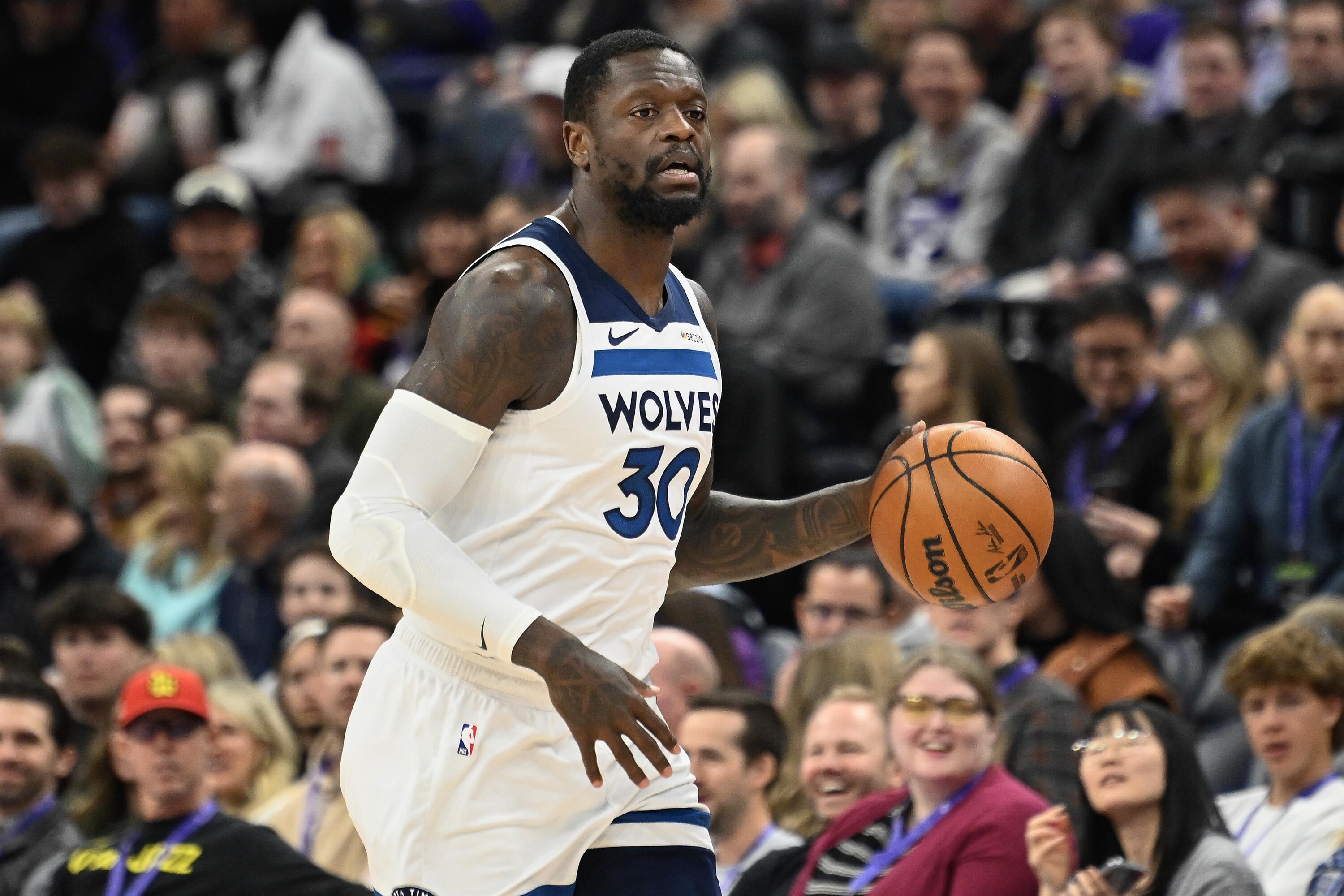 Julius Randle Reportedly Intends to Sign 3-Year, $100M Wolves Contract Ahead of NBA FA