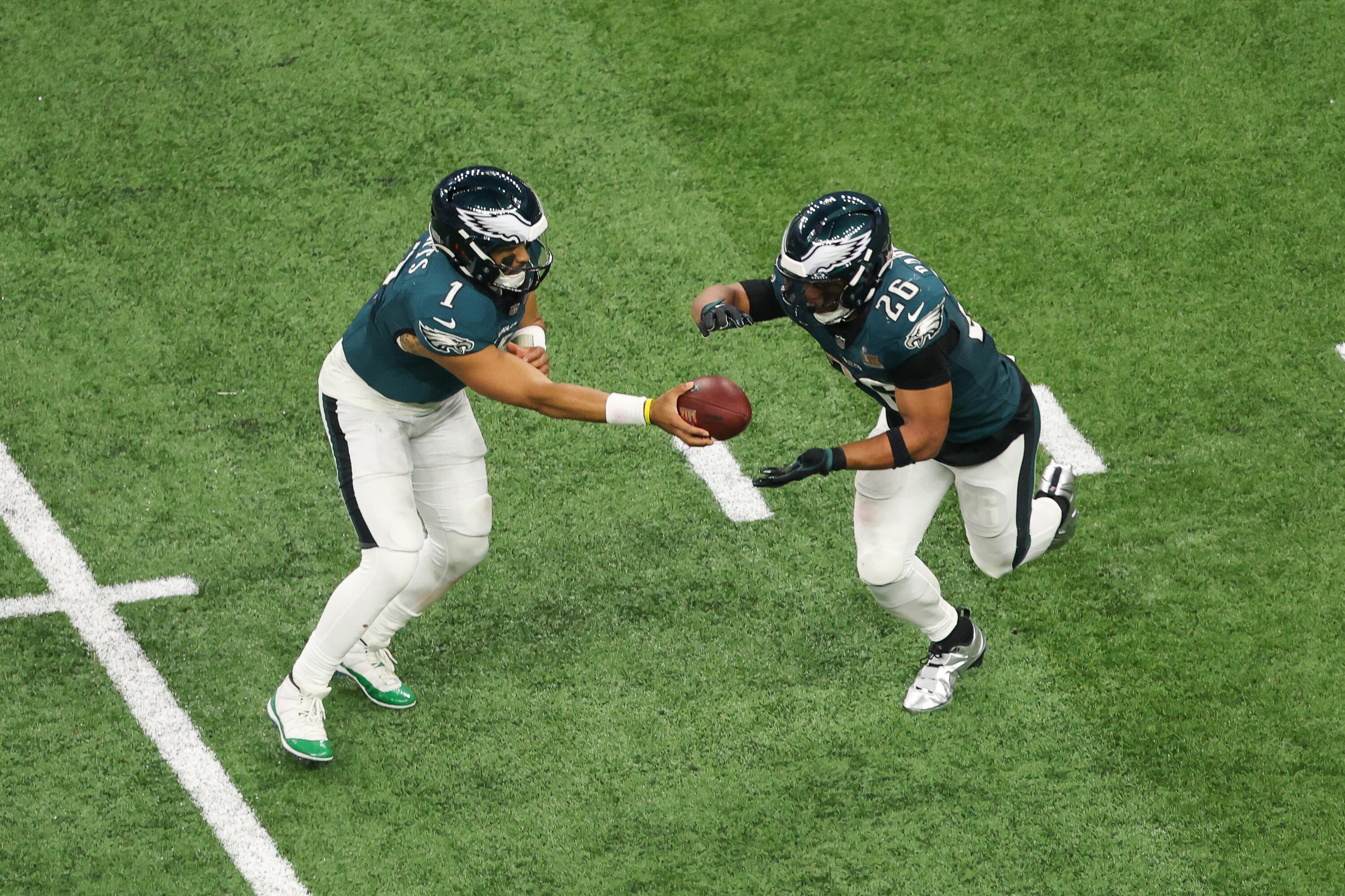 Video: Saquon Barkley, Jalen Hurts Talk Eagles' Super Bowl Win, More on Jimmy Fallon