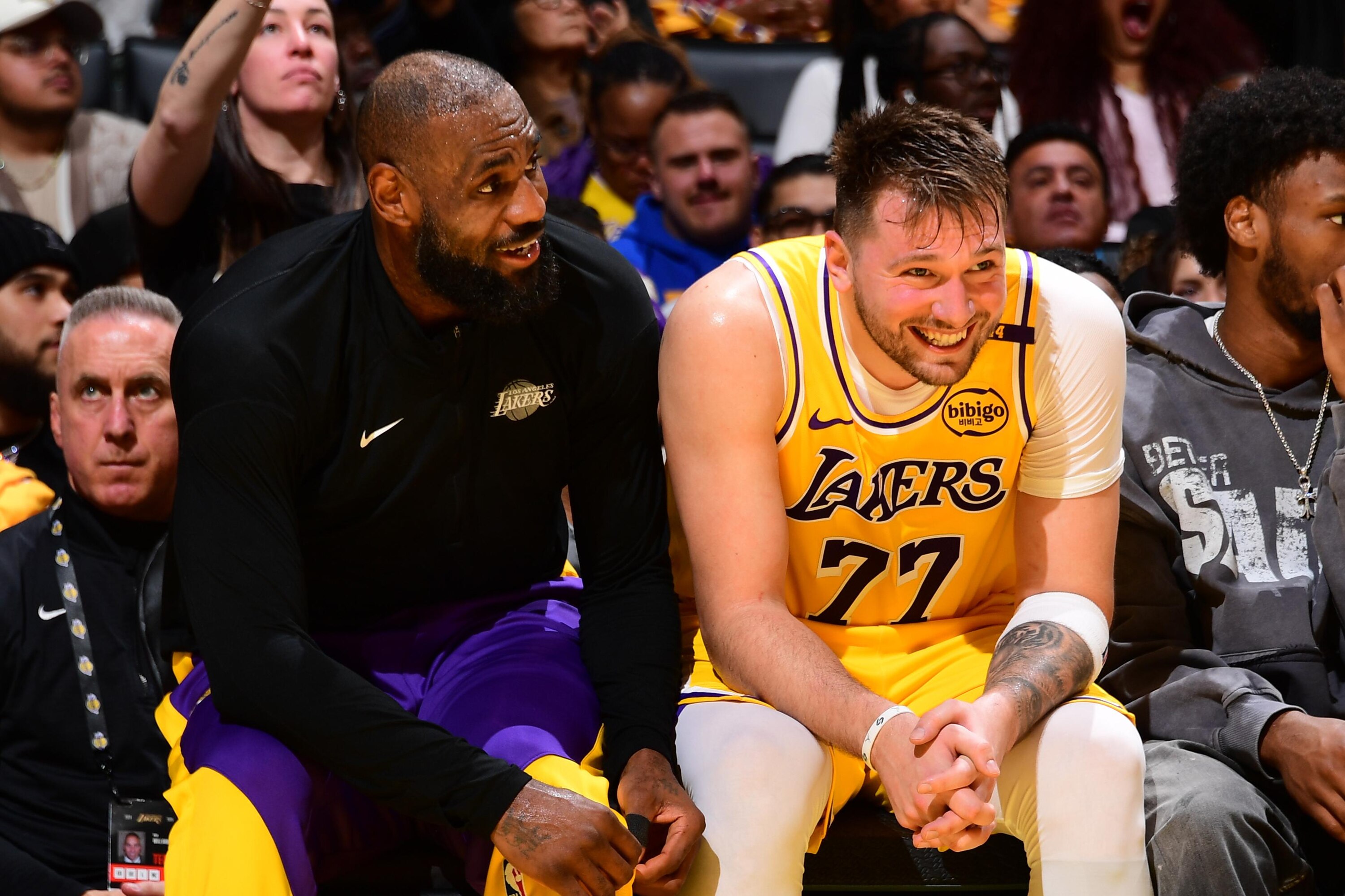 LeBron Posts Highlights from Luka, Lakers' Win vs. Mavs Set to Justin ...