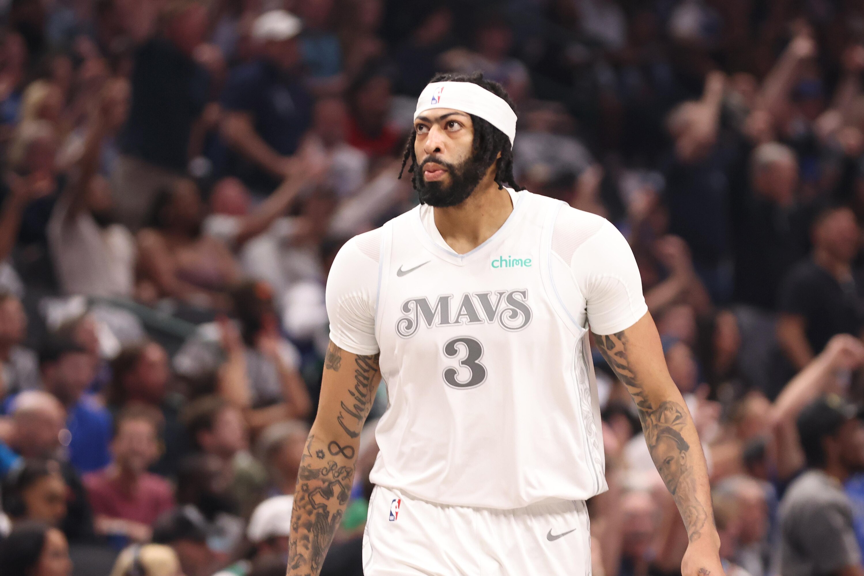 Mavs' Anthony Davis 'Making Good Progress' in Injury Rehab, Out at ...