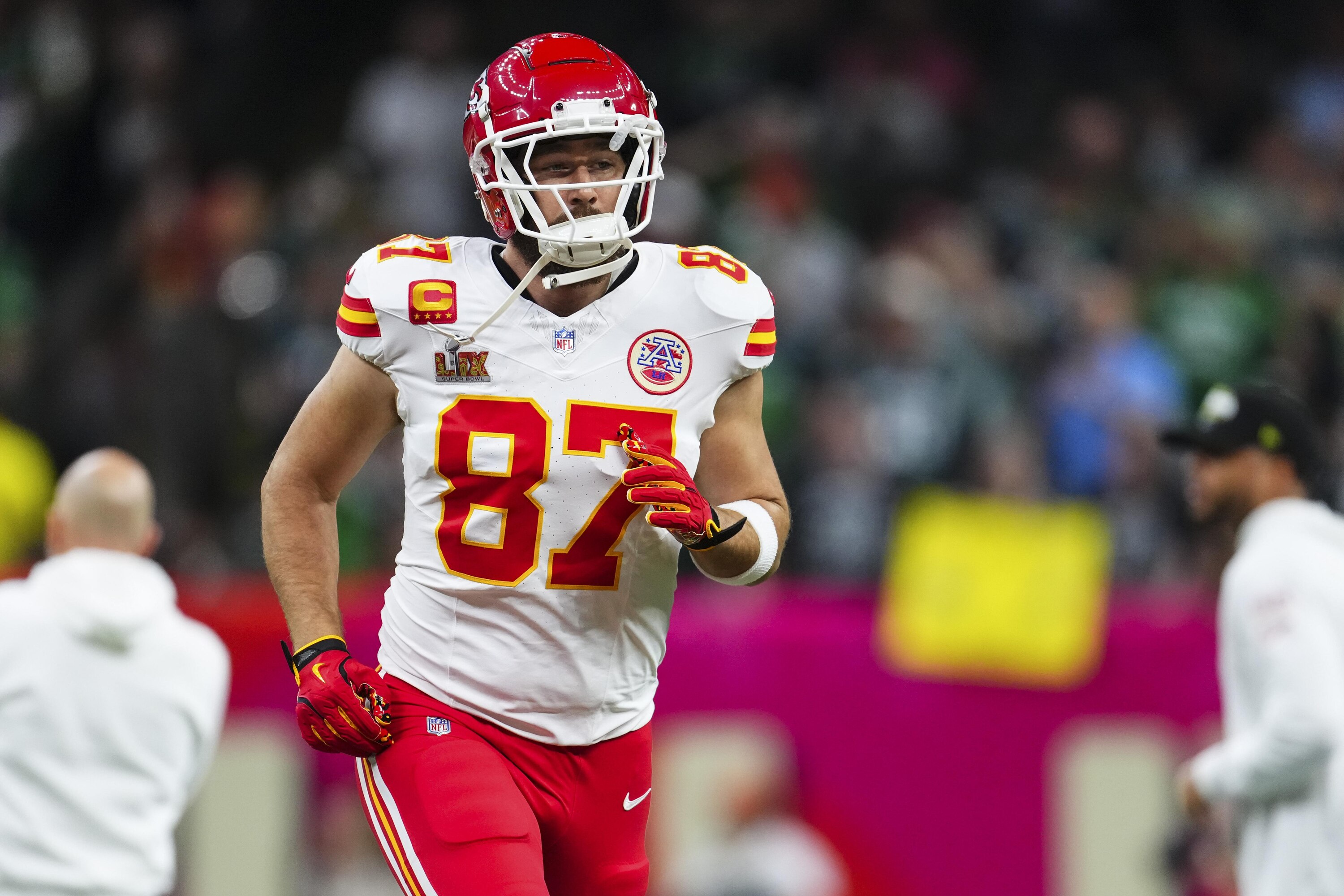 Chiefs' Travis Kelce Confirms He'll Return for 2025 NFL Season After Pat McAfee Video