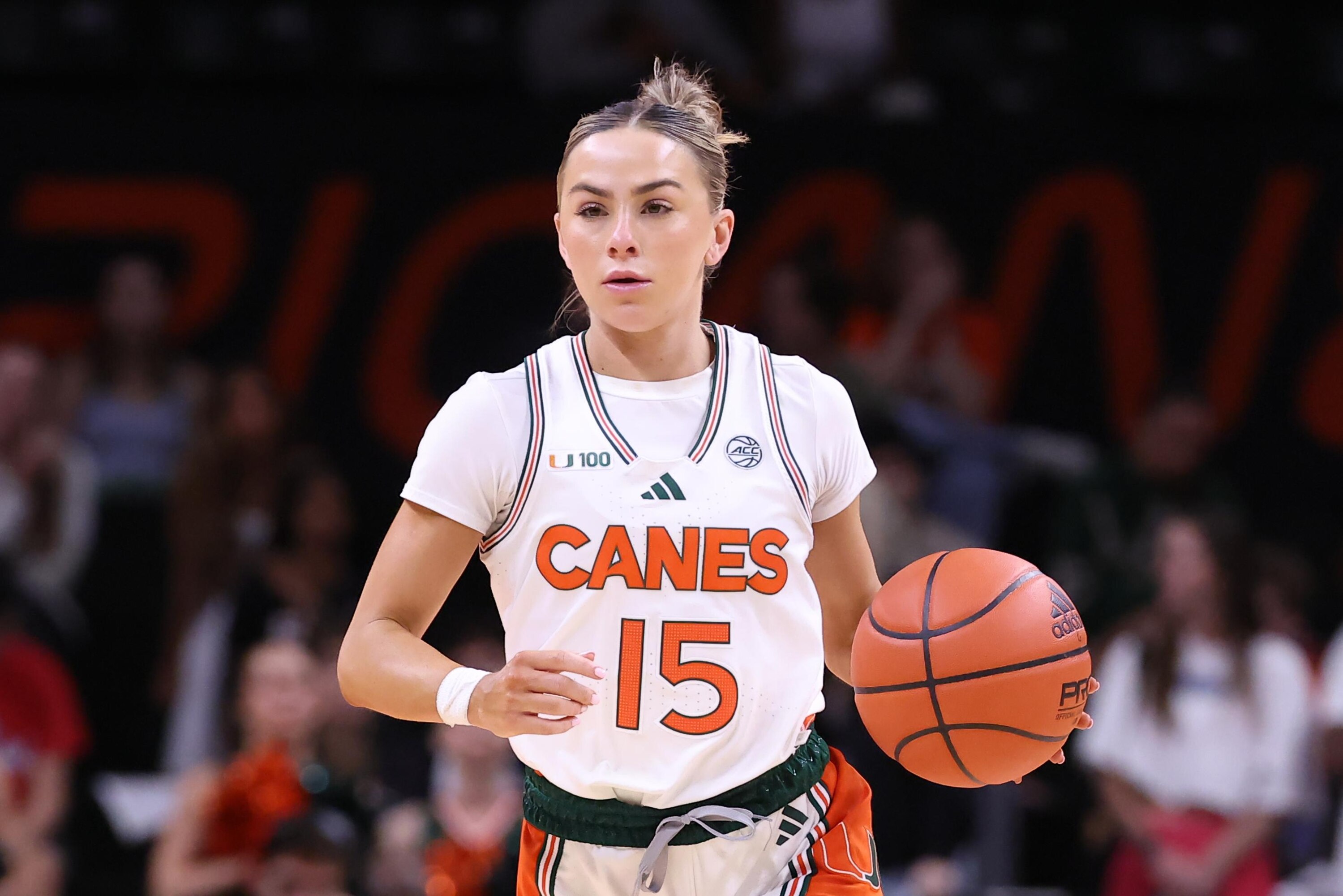 Hanna Cavinder: 'I Was Not Involved at All' in Carson Beck's Miami ...