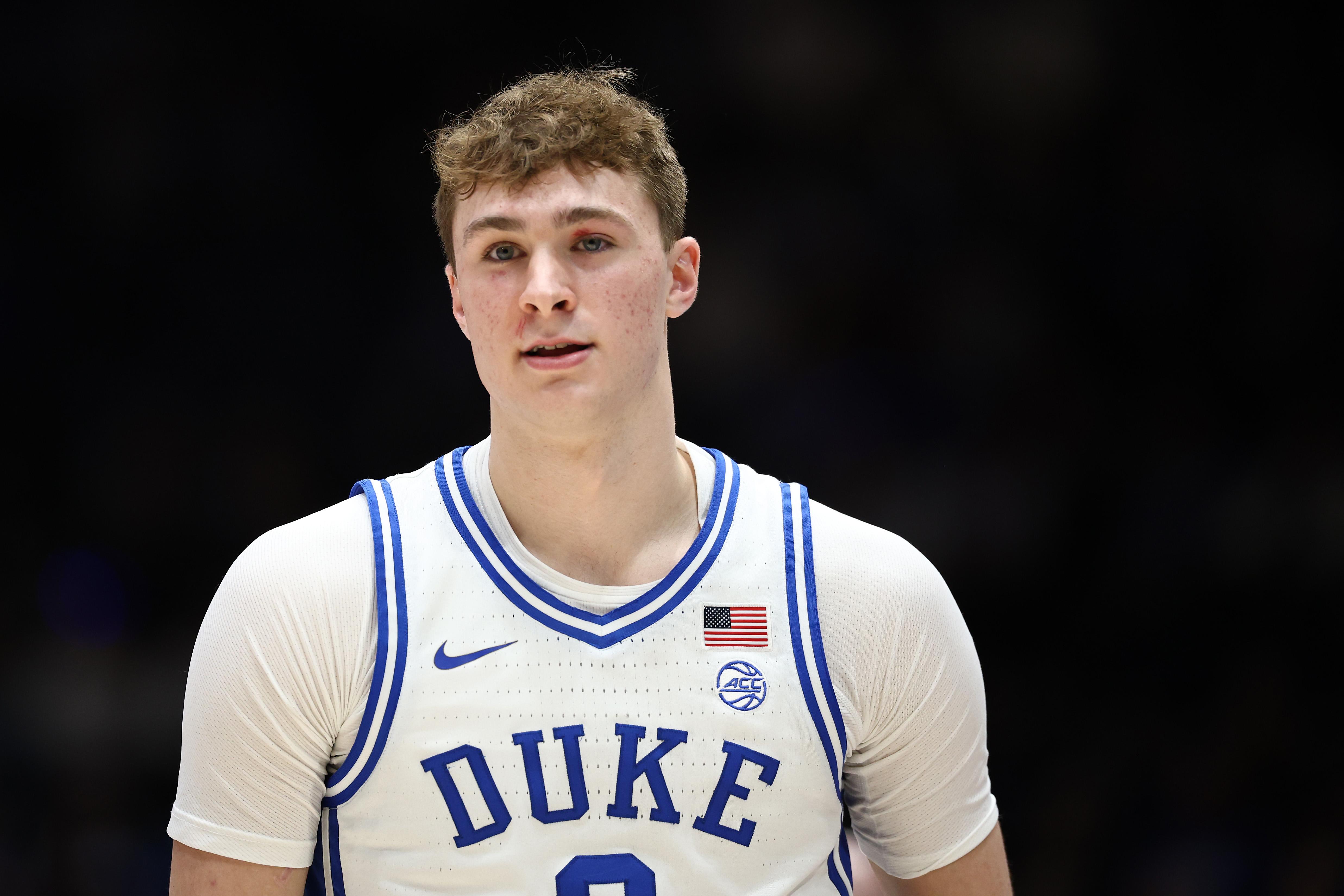 Cooper Flagg Headlines 2025 Naismith Men's College Player of the Year ...