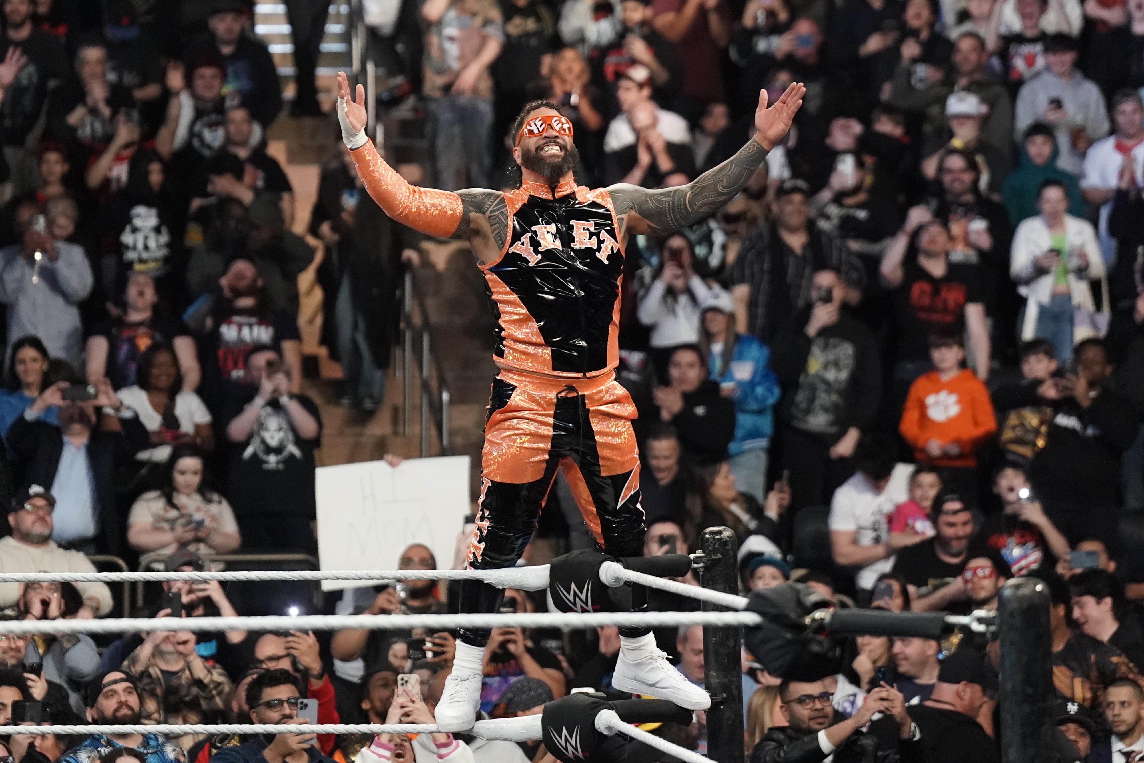 WWE Raw Results: Winners, Live Grades, Reaction and Highlights From May 20