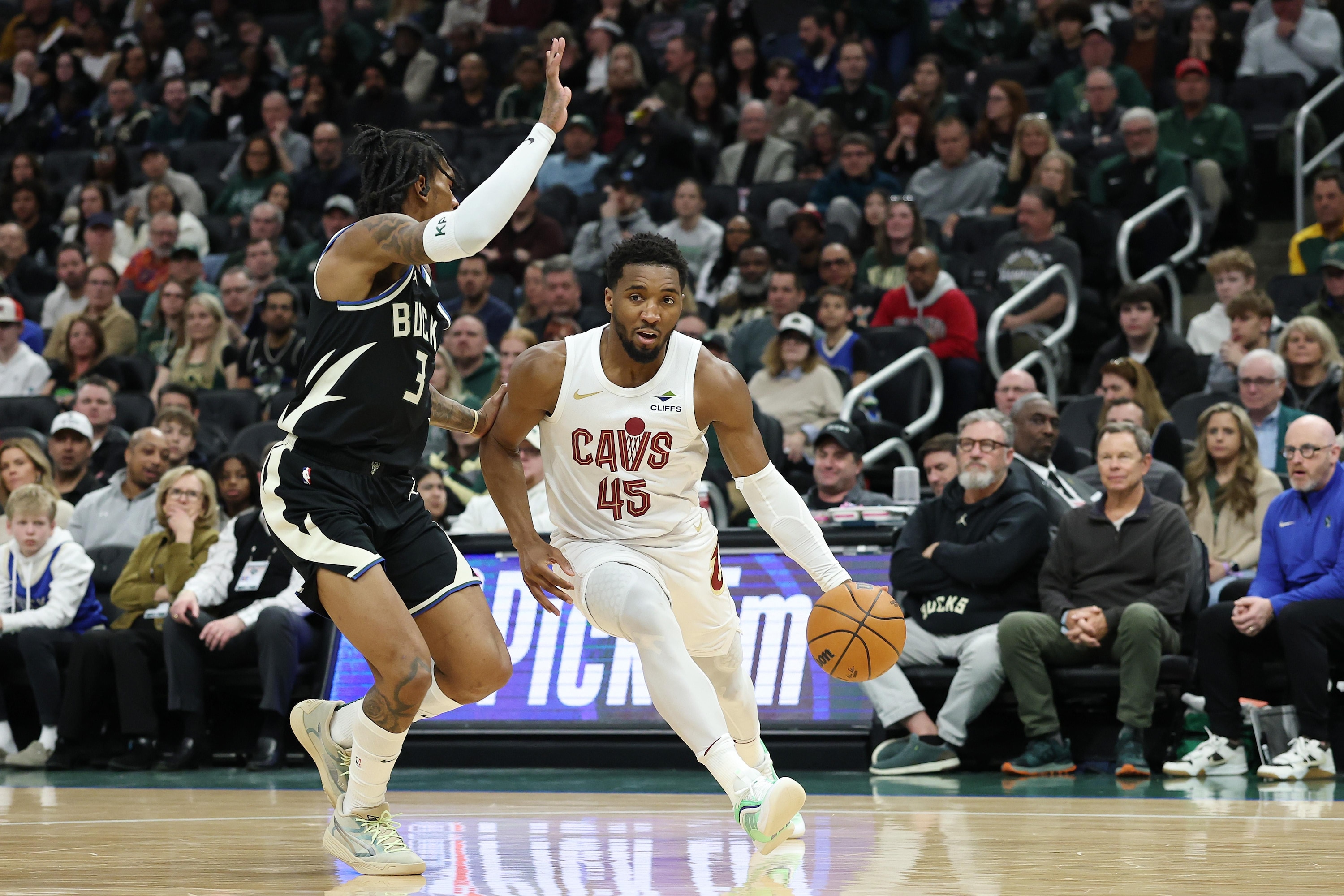 Donovan Mitchell Feels He Should Be In Top 5 for NBA MVP But Doubts Voters Include Him