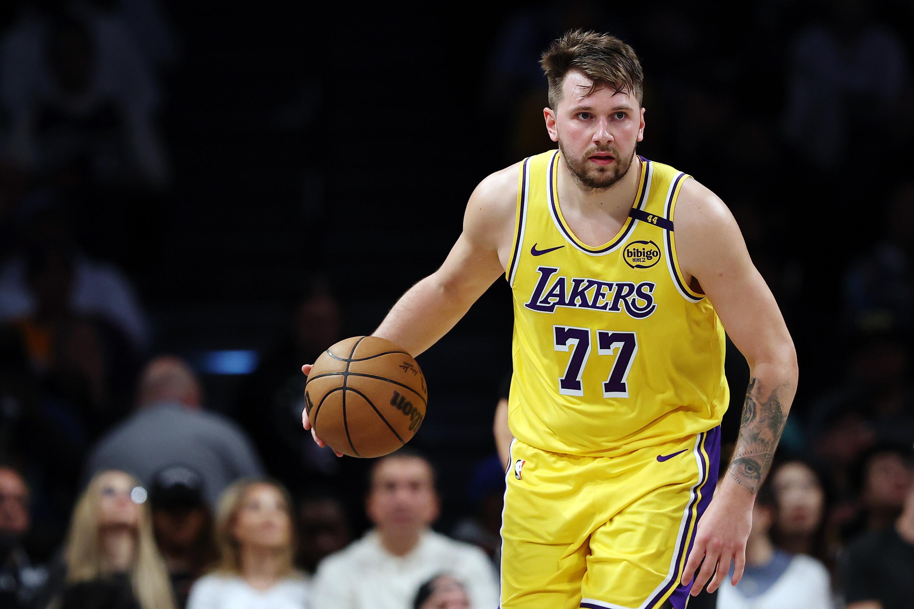 Video: Luka Doncic Takes Blame After Redick Ripped Lakers' Communication in Nets Loss