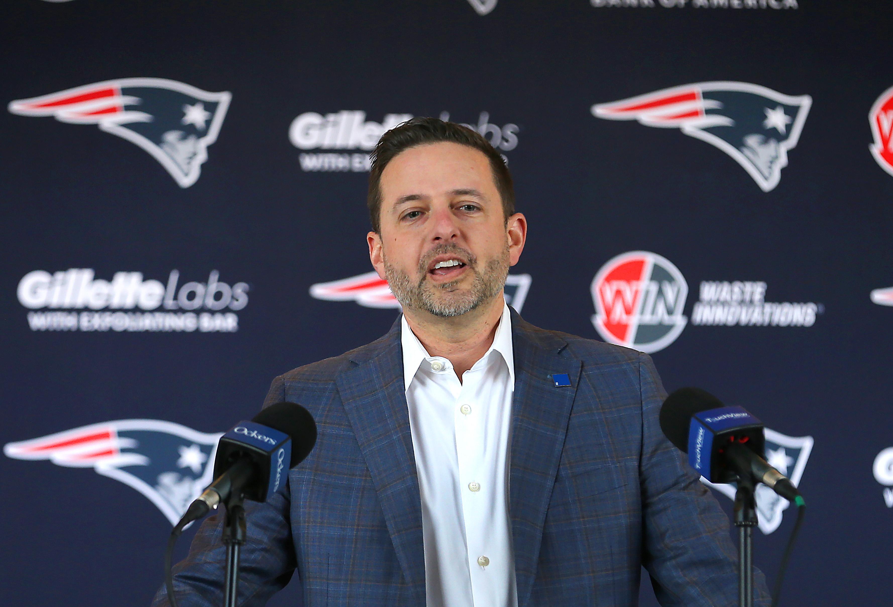 Sports Cards: 10 Most Coveted Active NFL Players and Their Top Cards