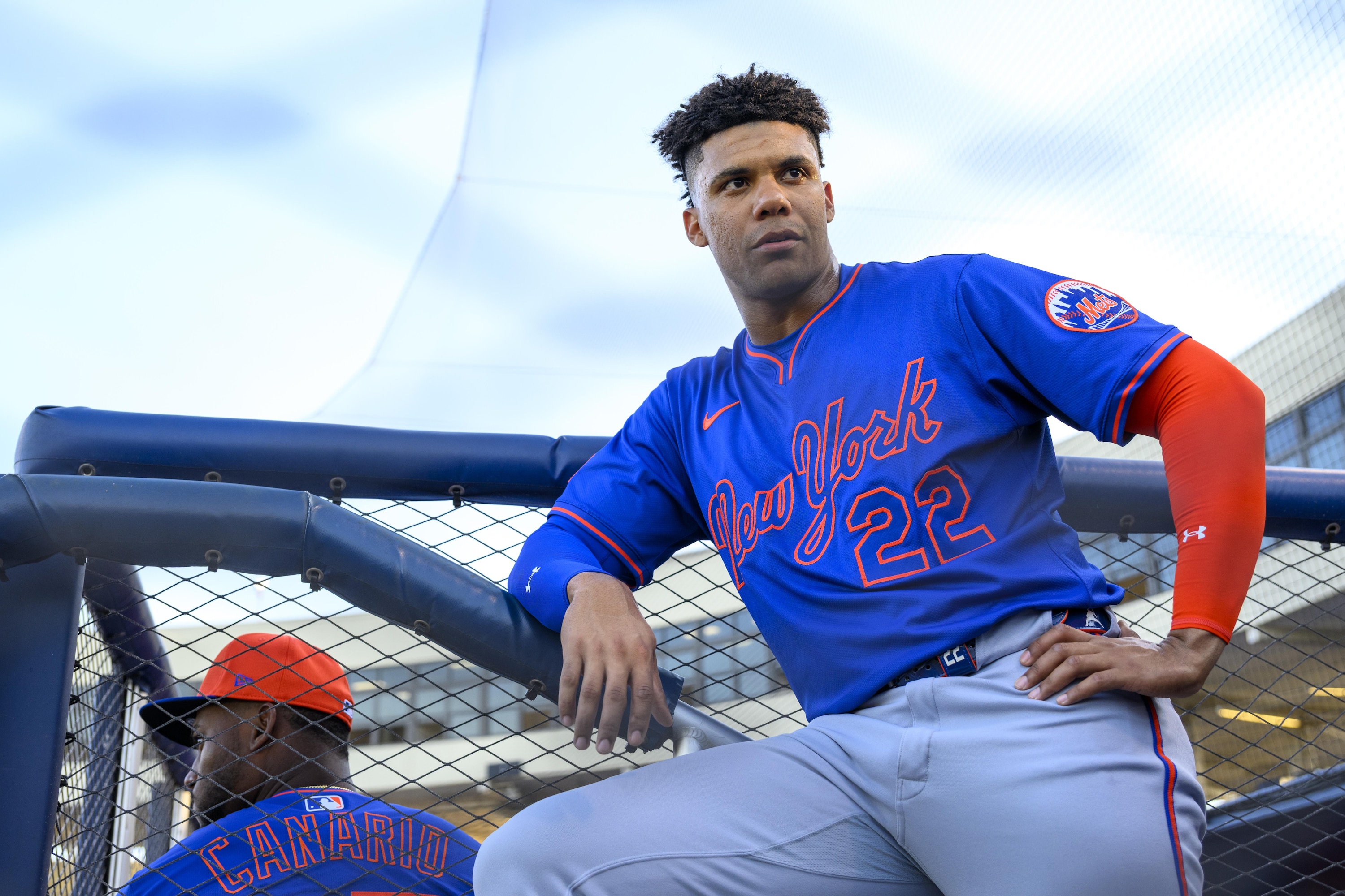 Video: Yankees' Aaron Boone Says He Told Juan Soto He Looks 'Terrible' in Mets Uniform