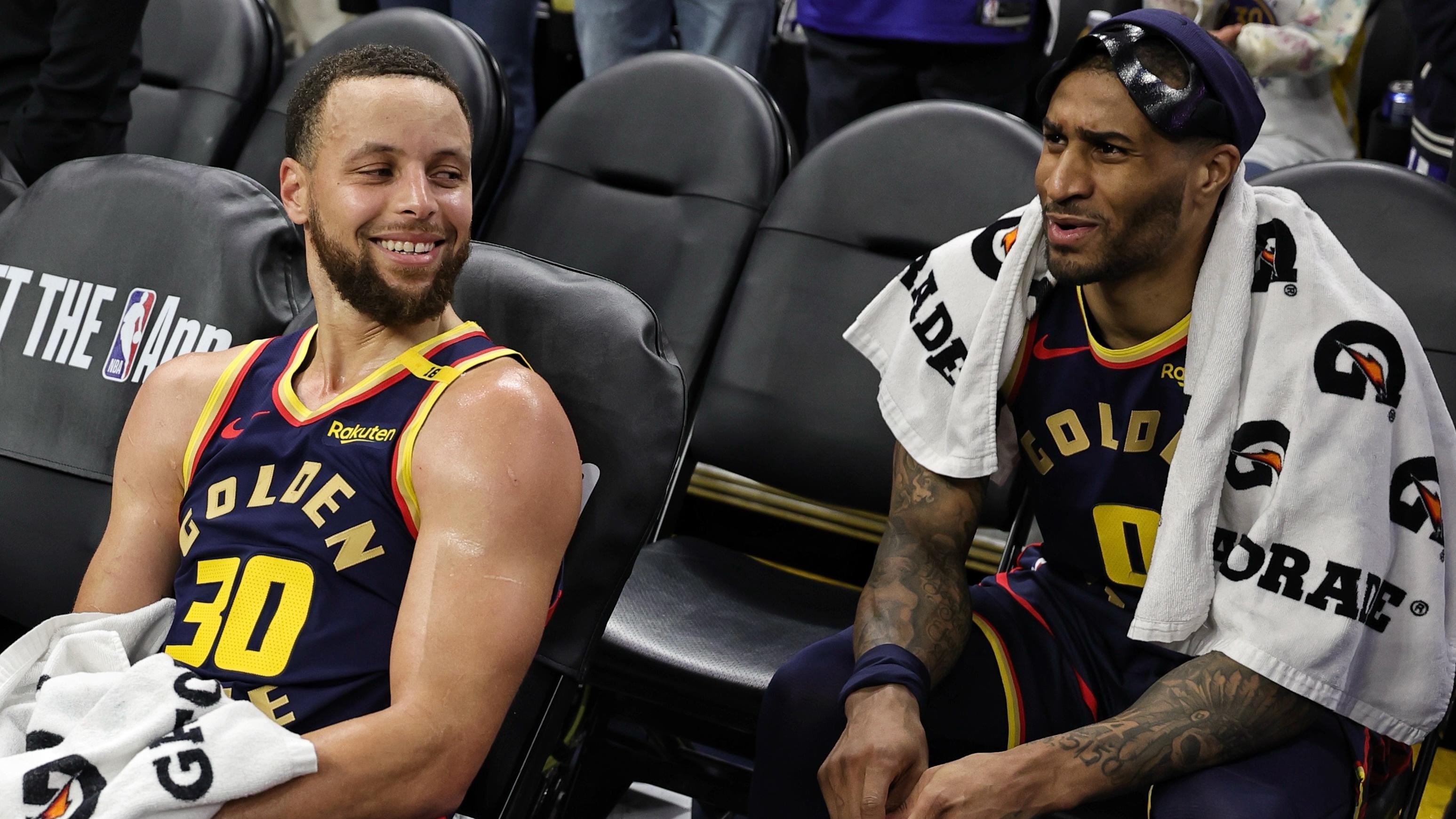 Stephen Curry, Warriors Fan Troll Gary Payton II With Fake Autograph ...