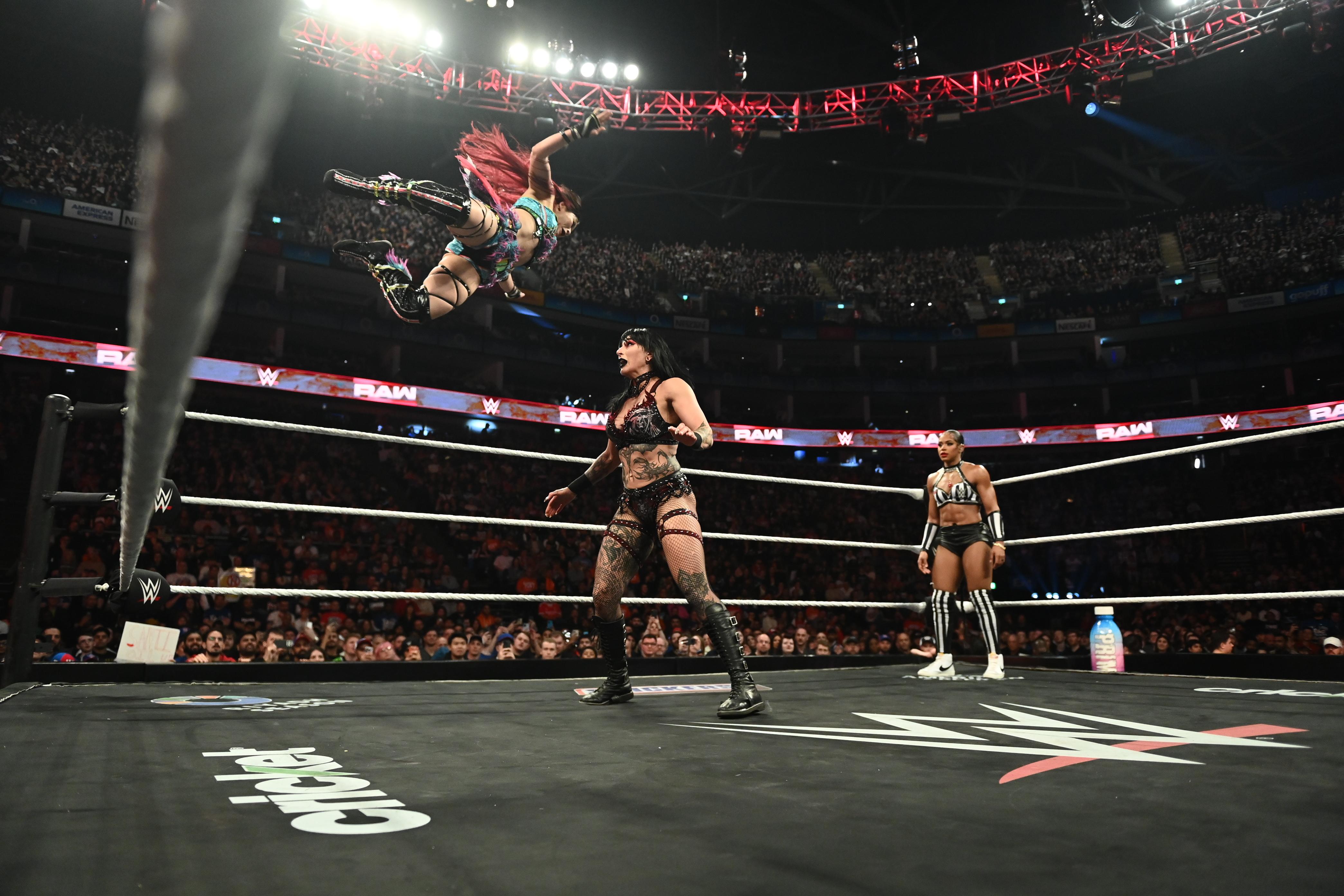 Best Finishes for WWE WrestleMania 41's Top Matches on the Card